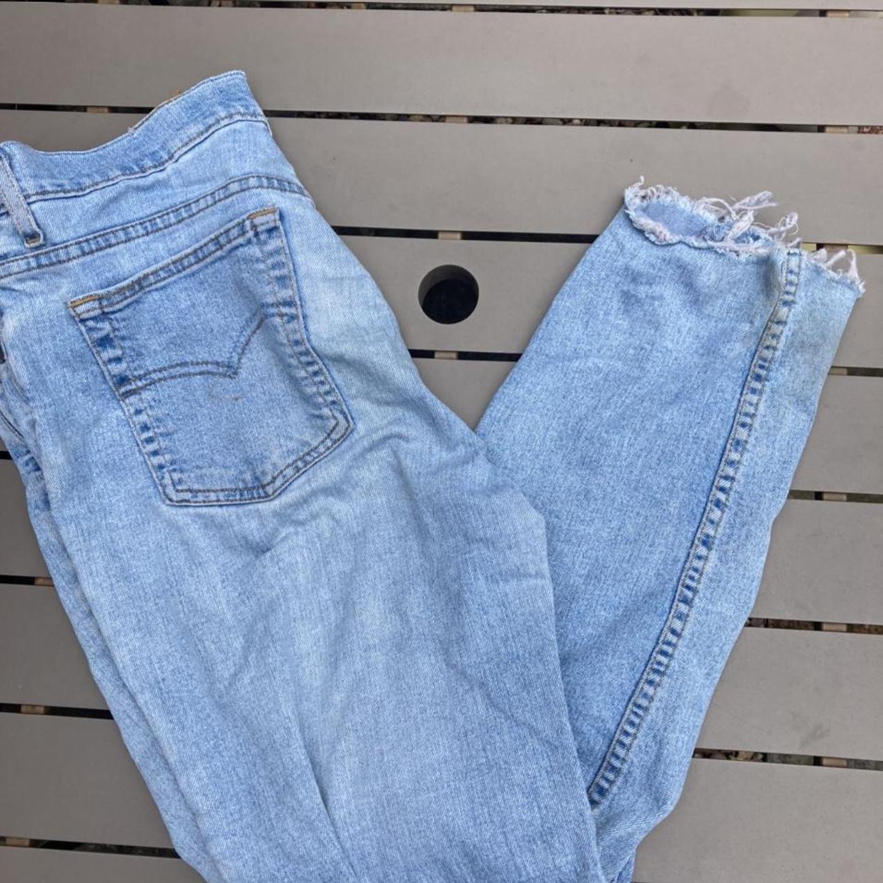 Levi Silver Tabs W30 L30 Slightly... - Depop