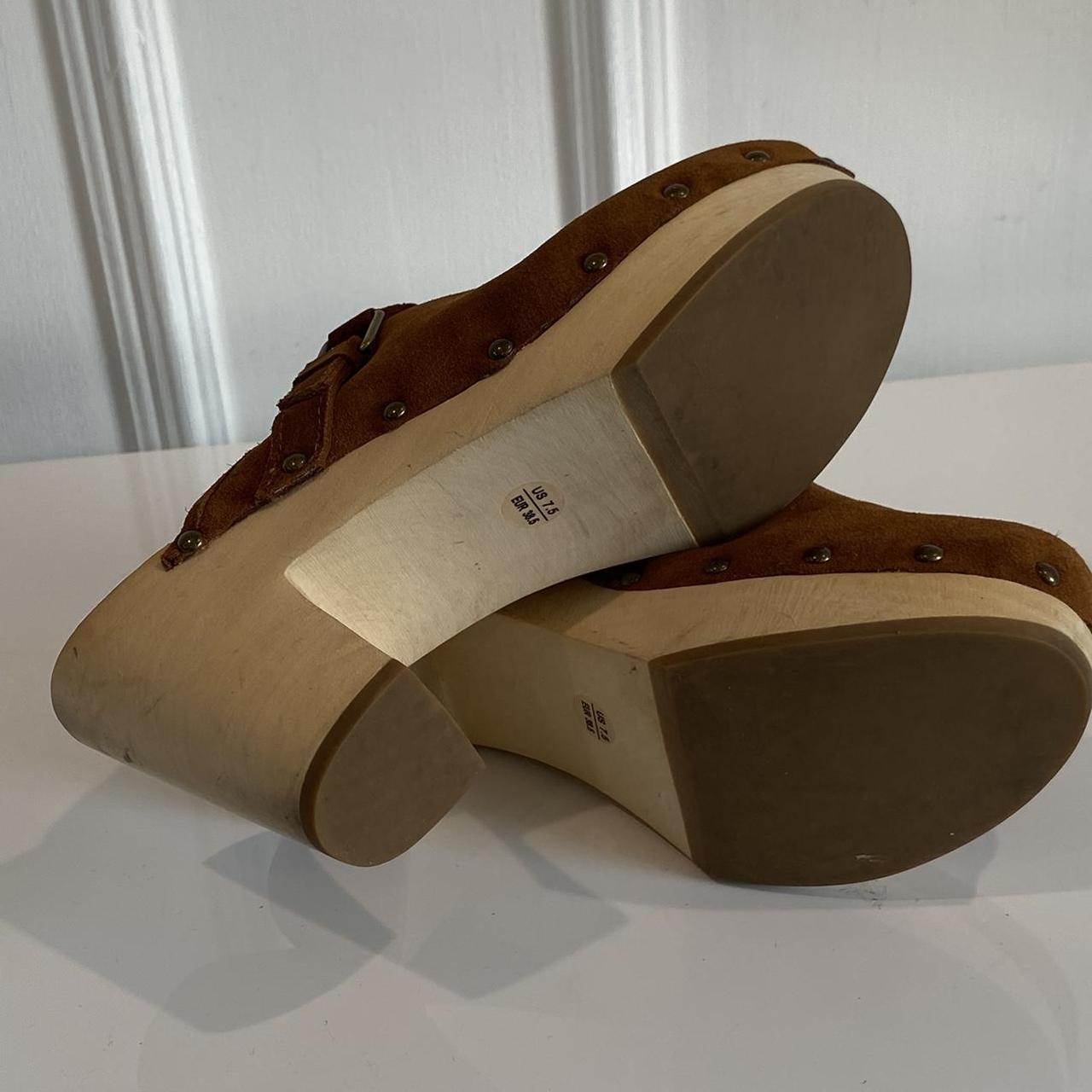 Gap leather clog Brown tan Genuine leather Size... - Depop