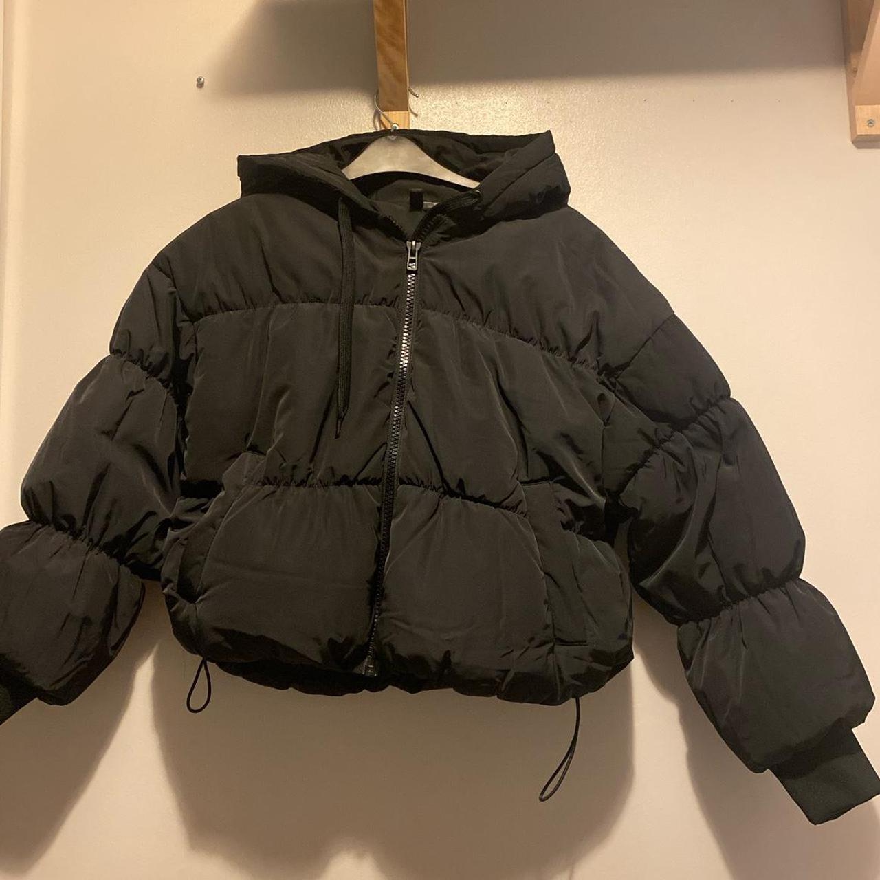black h&m puffer jacket with hood -originally... - Depop