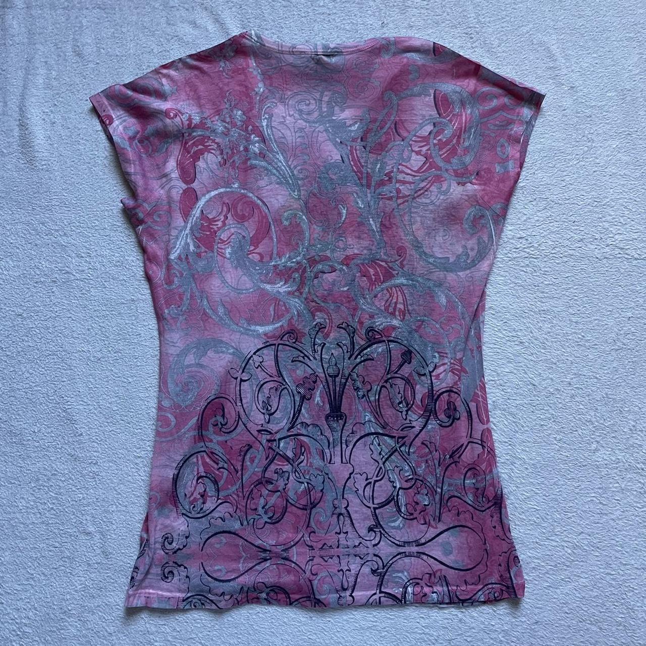 y2k grunge tee ☆ ☆ iconic y2k pink grunge tee... - Depop