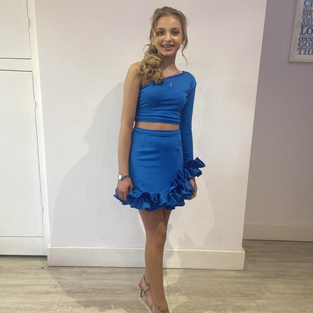 Custom made 2 piece outfit in Size 4 Like brand new... - Depop