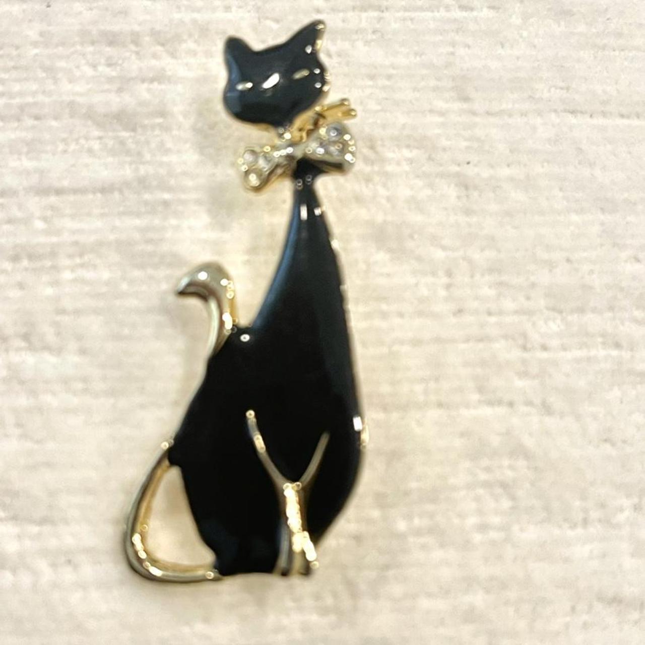 Vintage Black Enamel Cat Brooch Pre Owned Depop