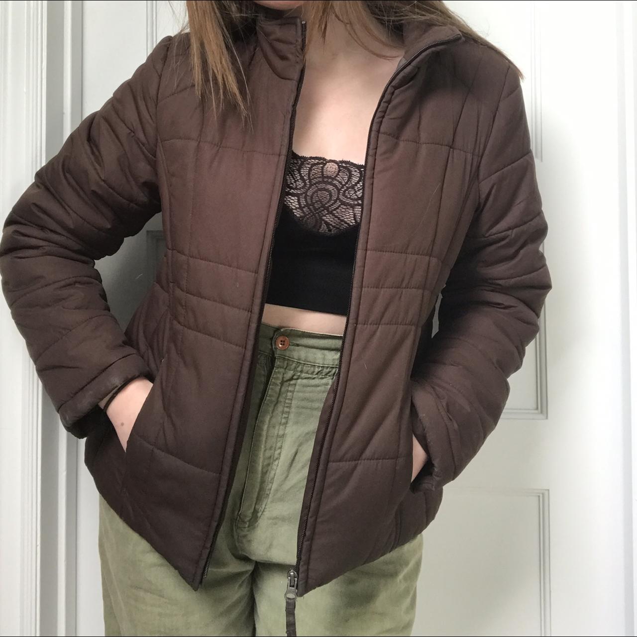 🎲the cutest brown puffy jacket! supa comfy and warm... - Depop