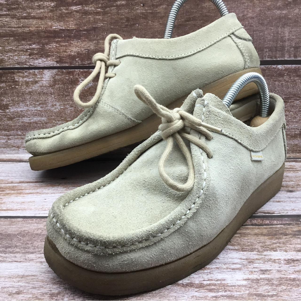 Kickers Women's Cream Boat-shoes | Depop