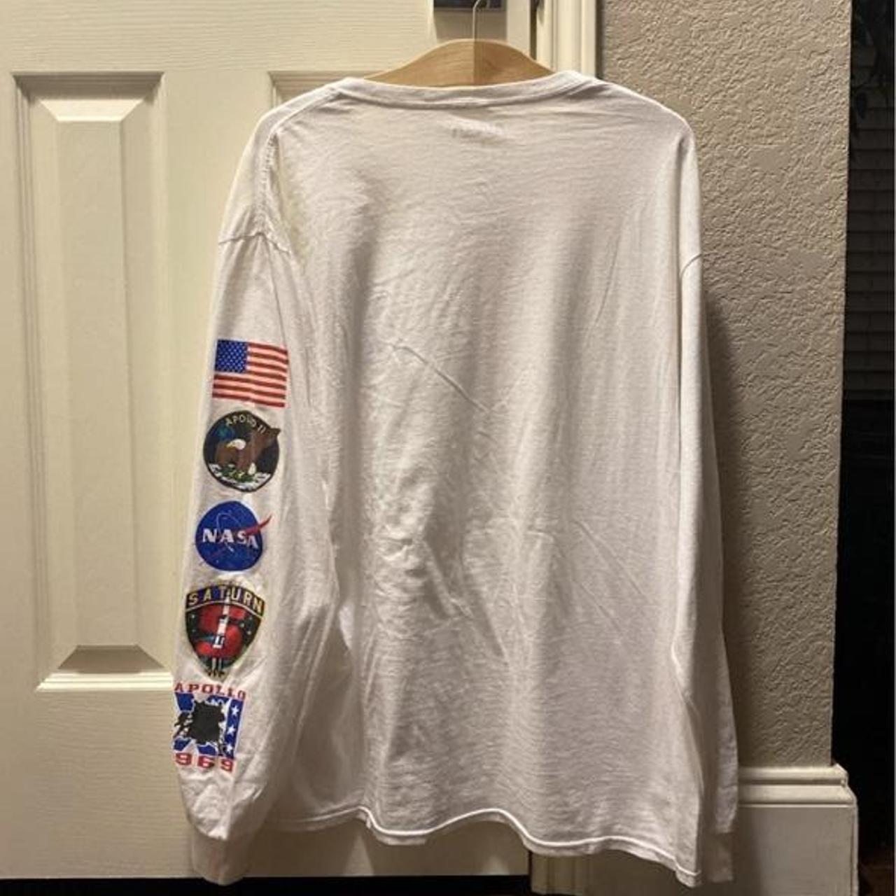 NASA Men's White T-shirt | Depop