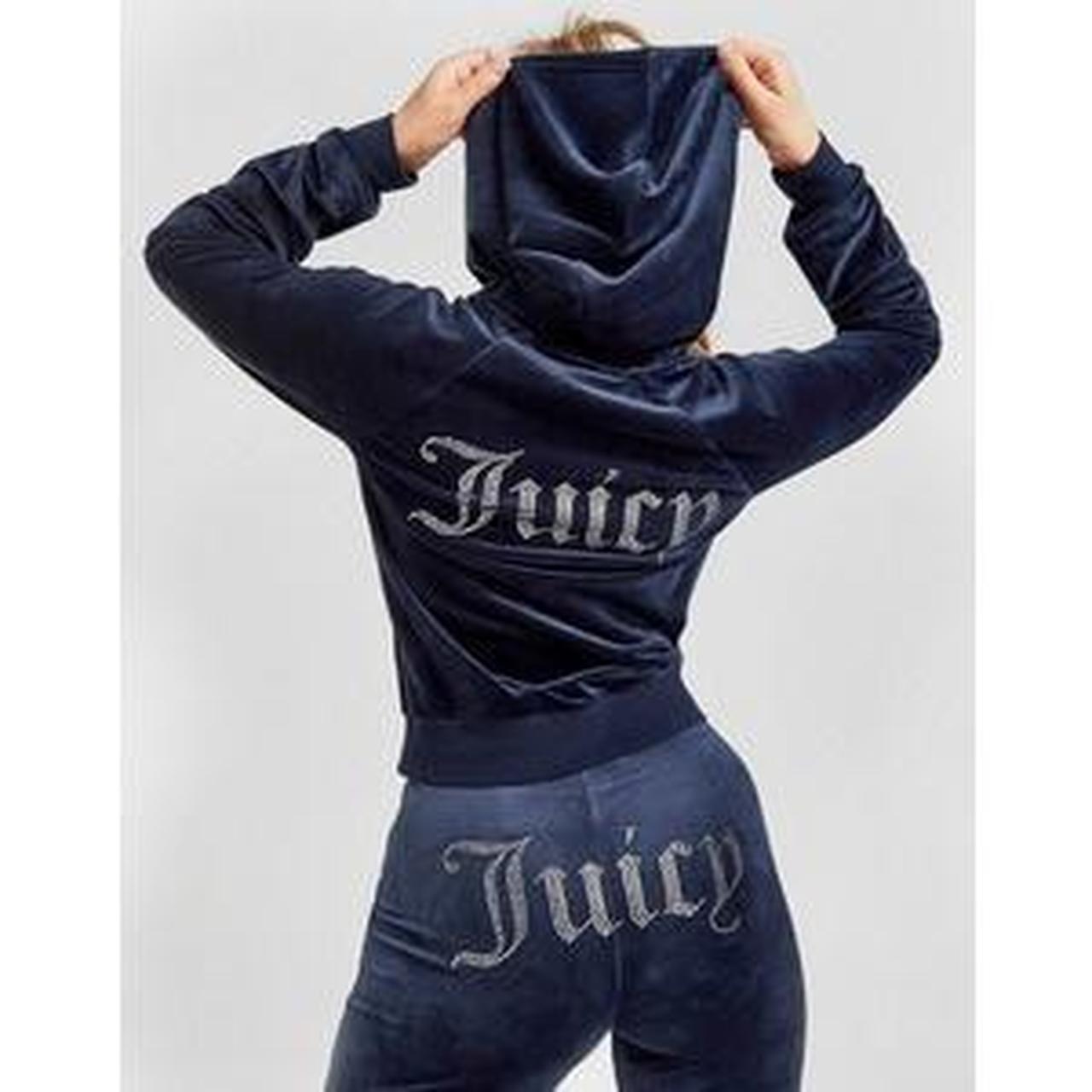 Juicy Couture Women's Blue and Silver Suit | Depop