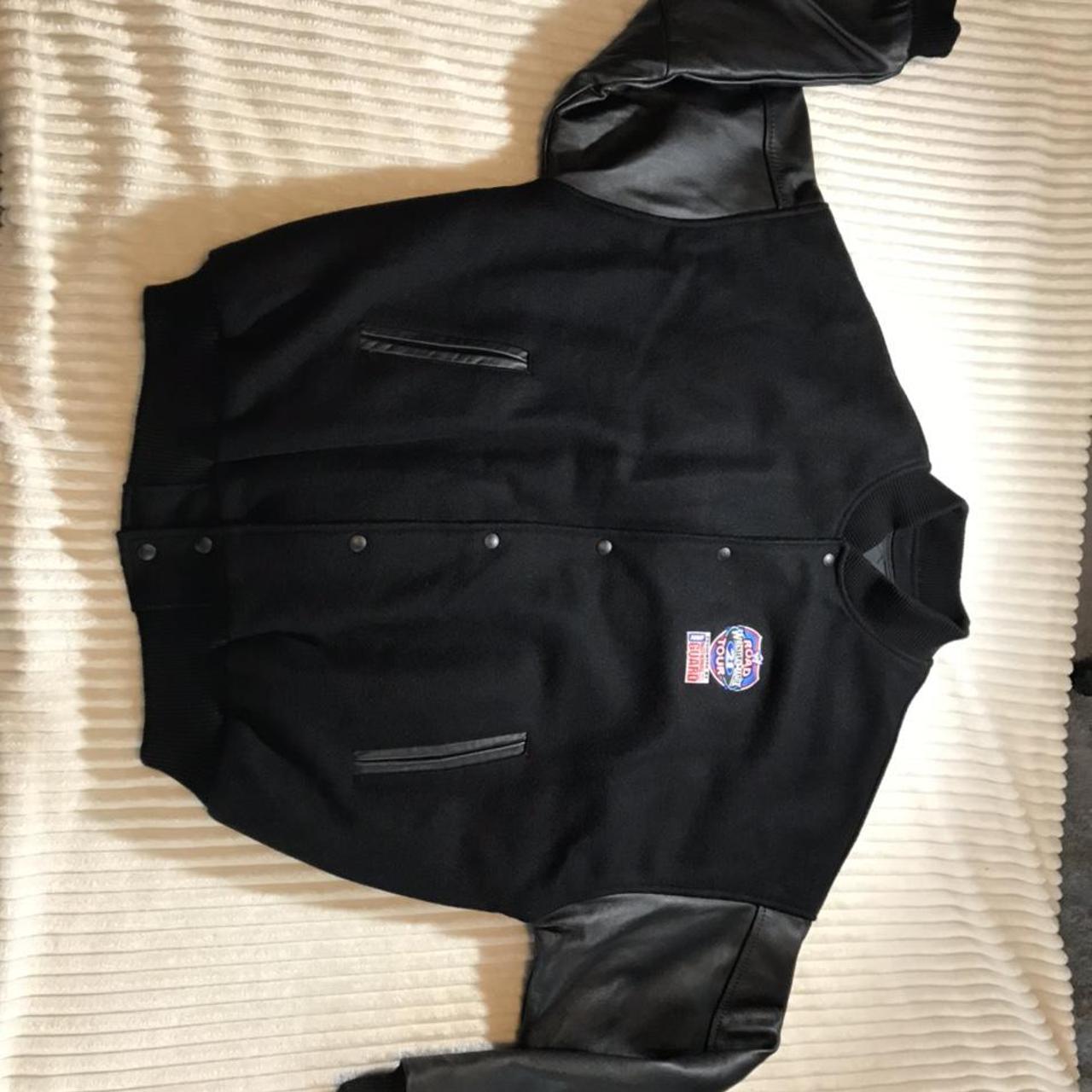 29 inches pit to pit 31 inch length 22 inch sleeves... - Depop