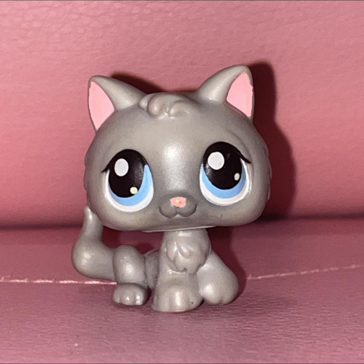 Lps littlest pet shop authentic grey kitten... - Depop