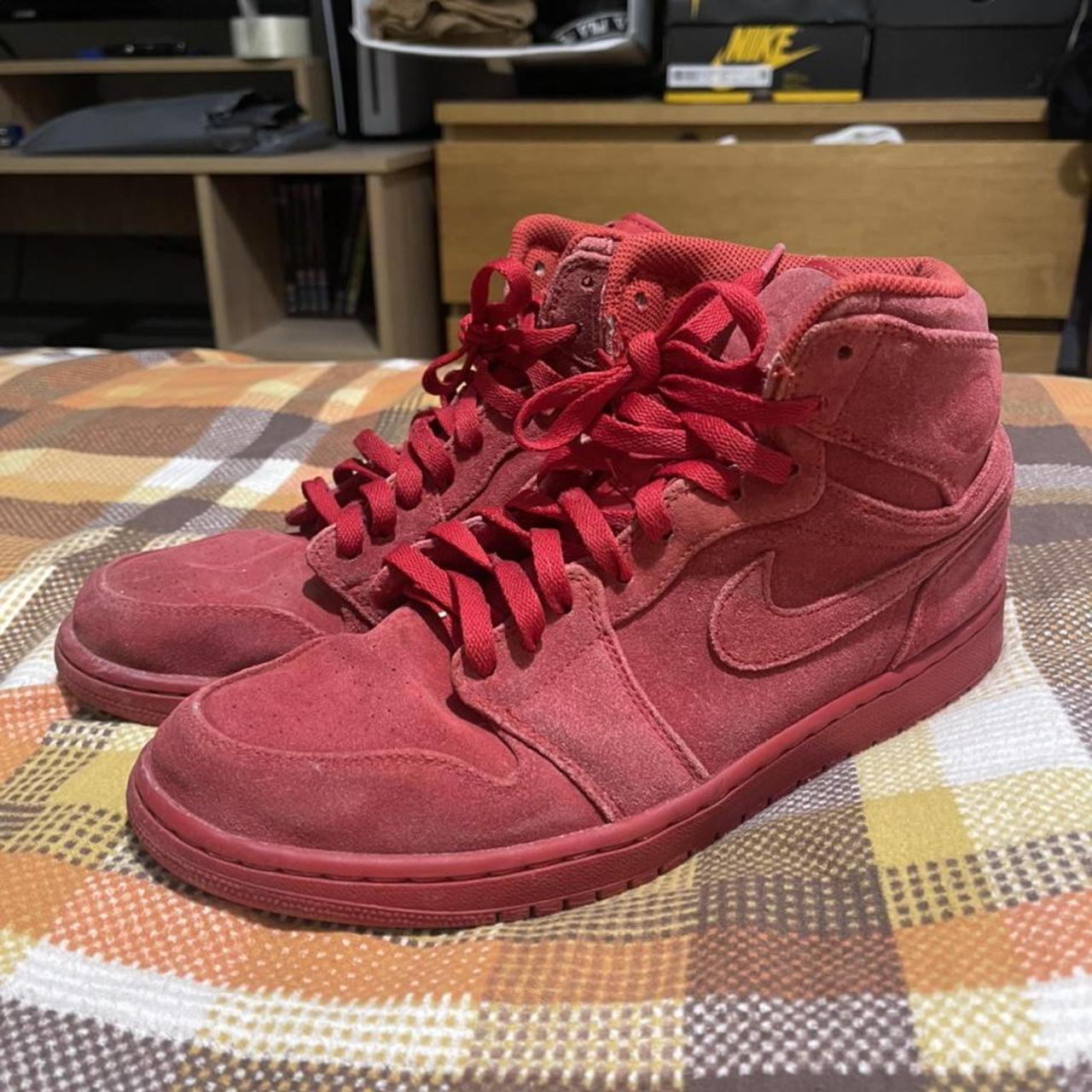 Air Jordan 1 in triple Red - bought these in 2016... - Depop
