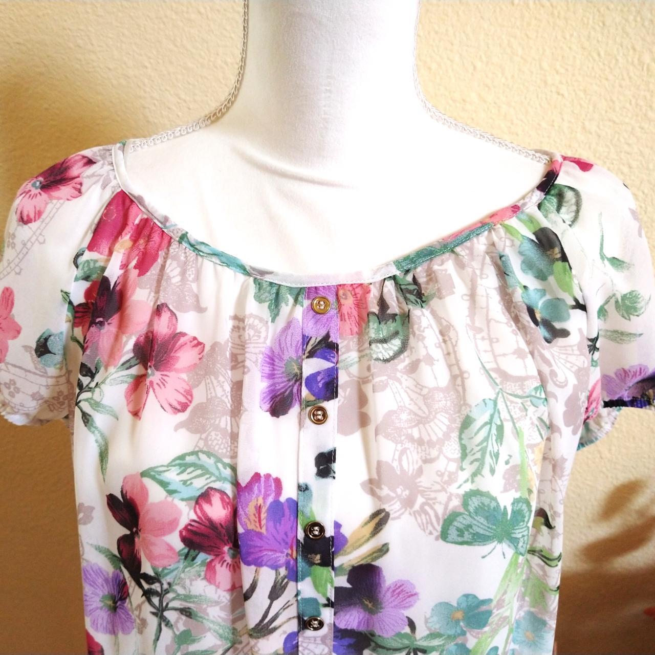 Modern White Floral Gypsy Top Brand New... | Depop