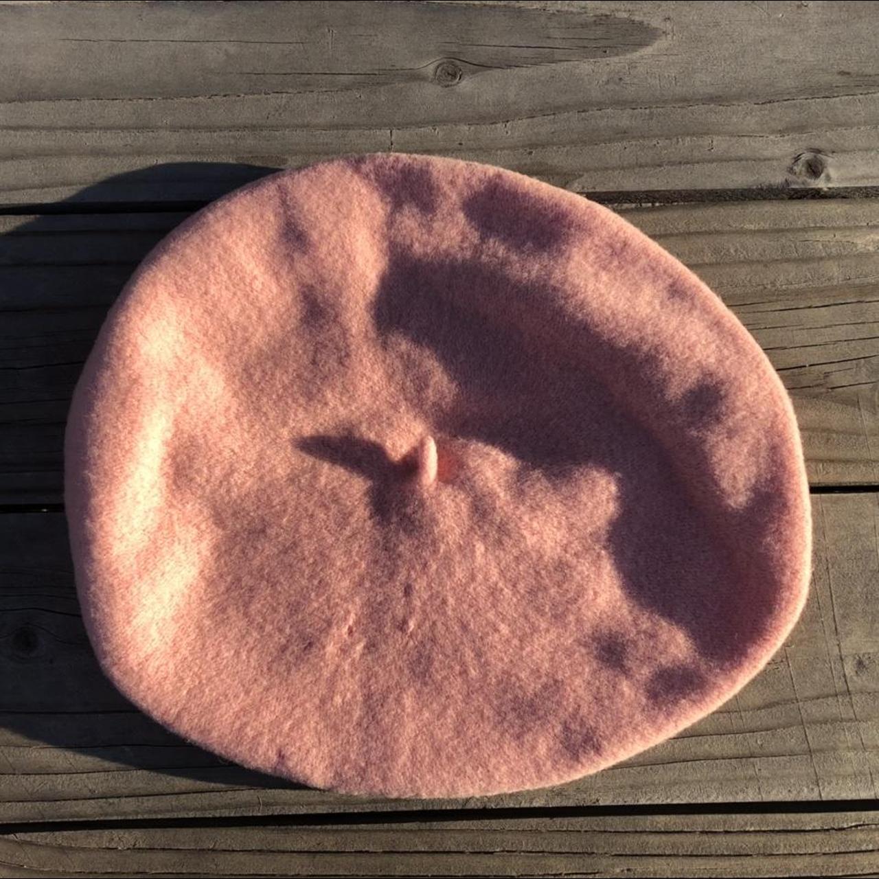 Simple Pink Beret!! In great preloved vintage... - Depop