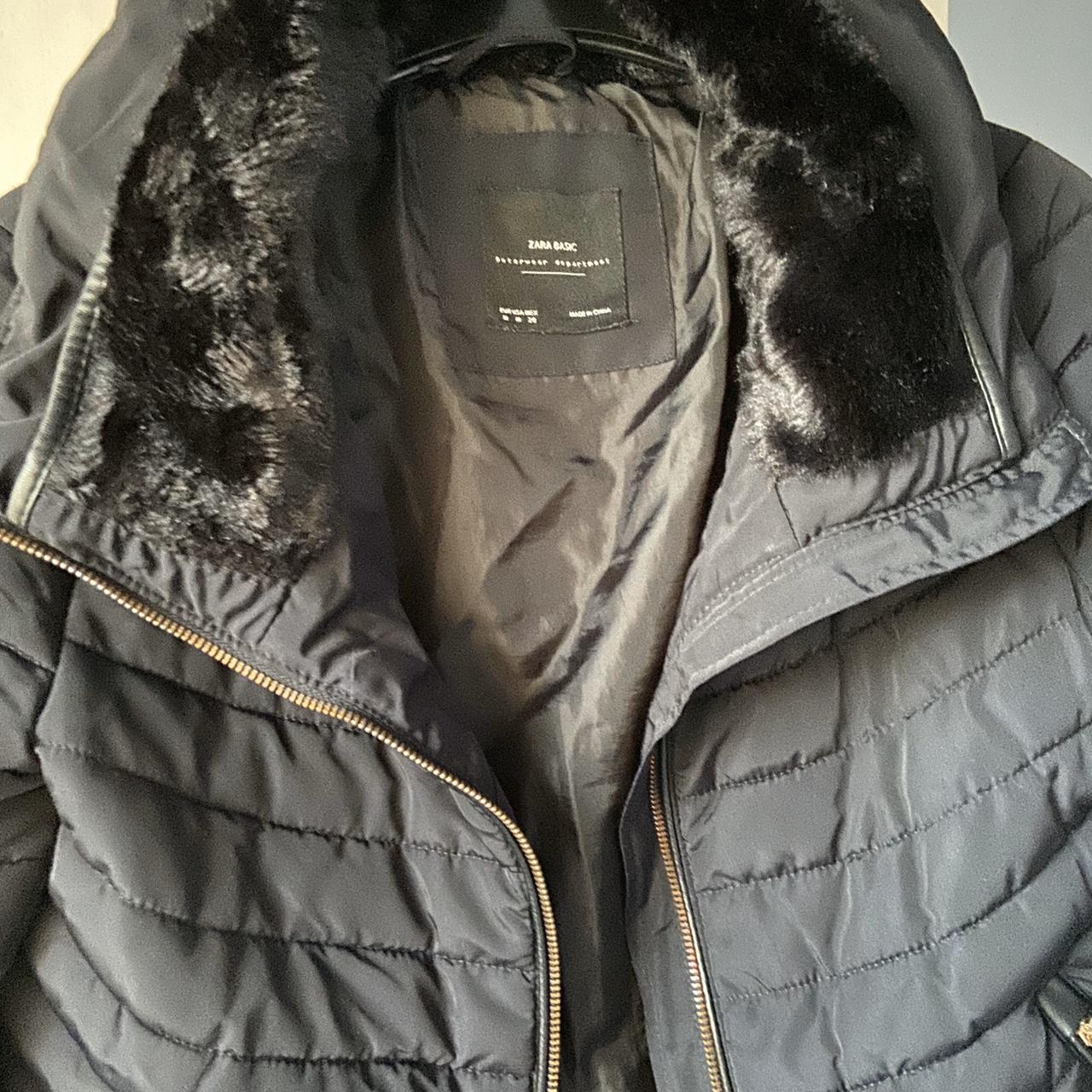 Zara Women's Navy Jacket | Depop