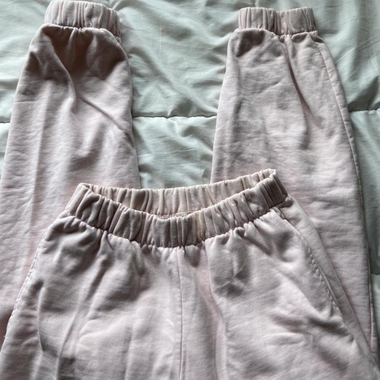 BRANDY MELVILLE ROSA PINK SWEATPANTS - like new -... - Depop