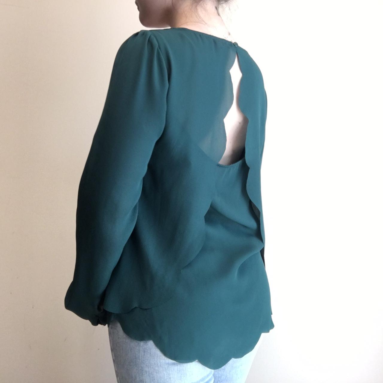 // CHIC LAYERED TEAL BLOUSE This women’s large... - Depop
