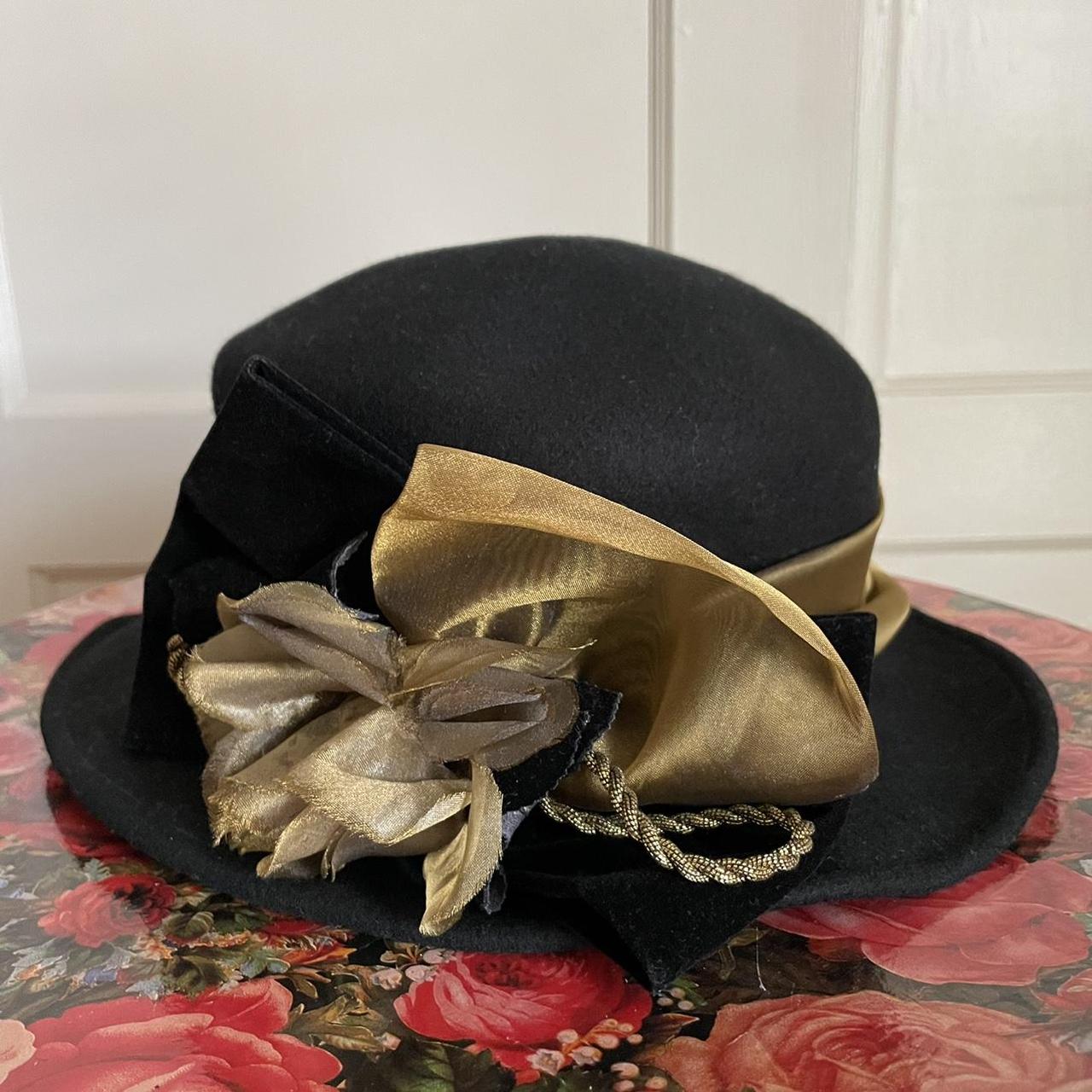 Vintage Doeskin Bollman Hat Co. Felt Hat Has the... | Depop