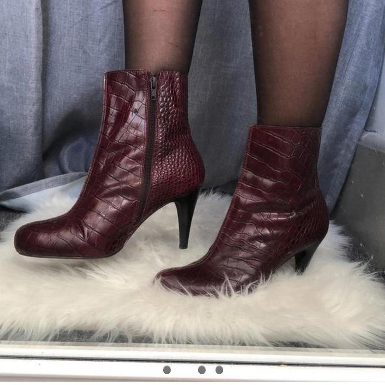 snake skin heels/booties🍇 🌟 the prettiest pair of... - Depop