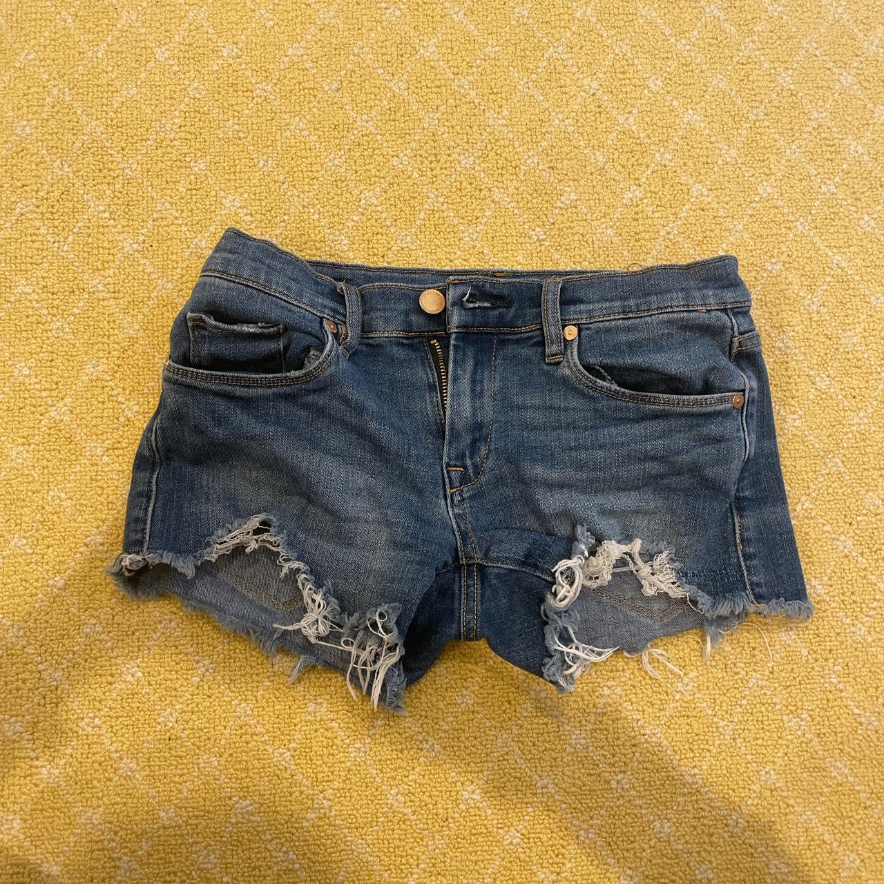 Lightly worn blanknyc jean shorts size 25 - Depop