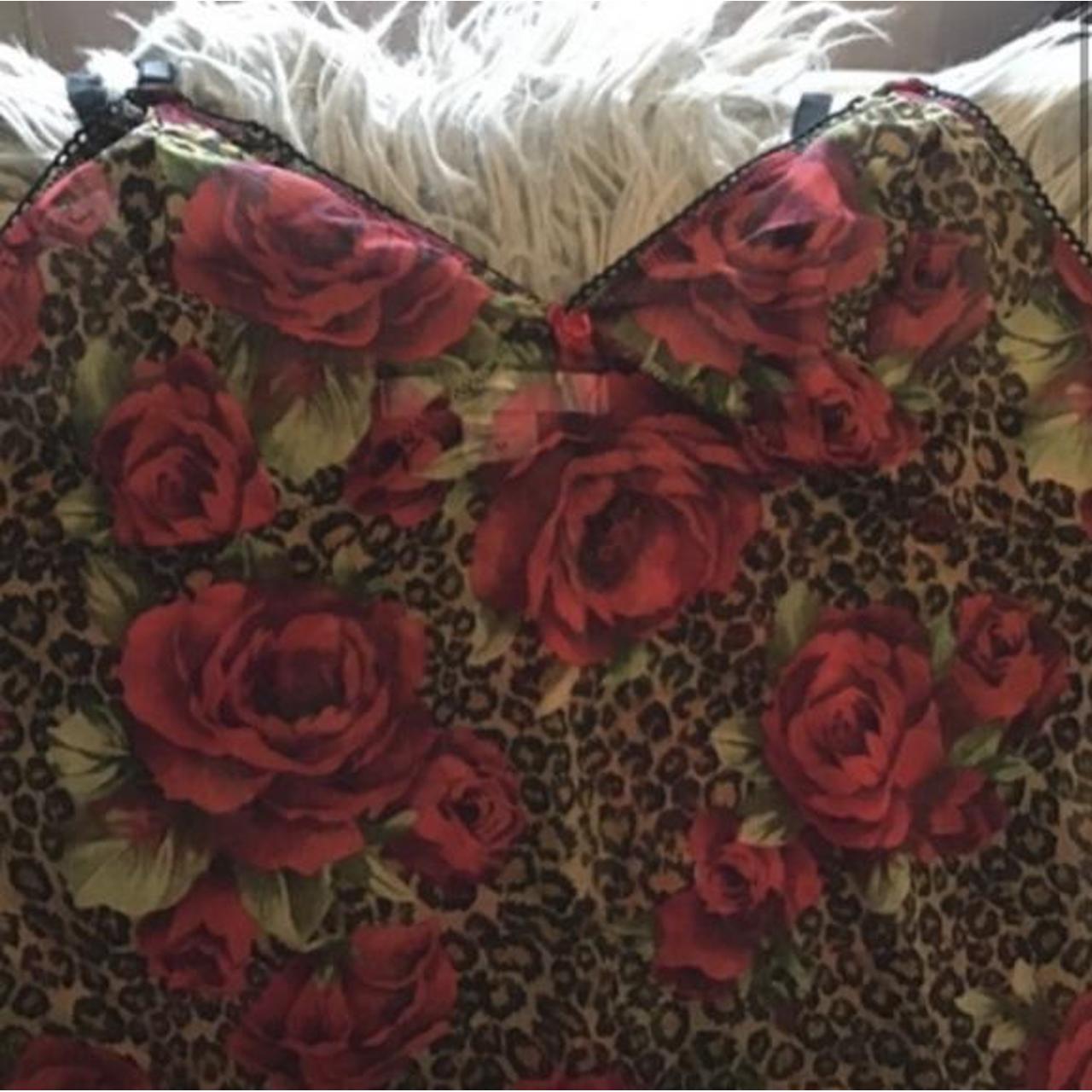 VICTORIAS SECRET LINGERIE SET Leopard Roses MED/SM... - Depop