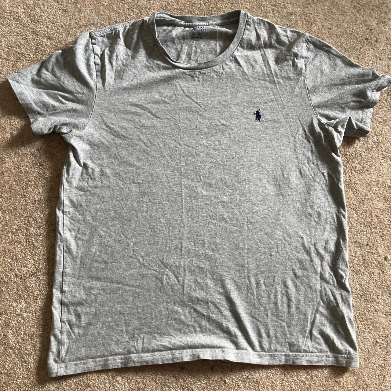 Ralph Lauren T-shirt in light grey Men’s size M... - Depop