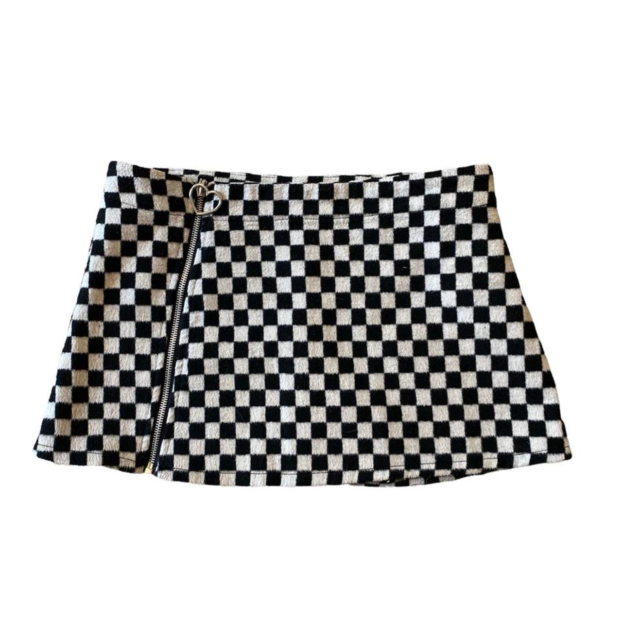 UNIF Wink Skirt Cute checkerboard skirt with heart... - Depop