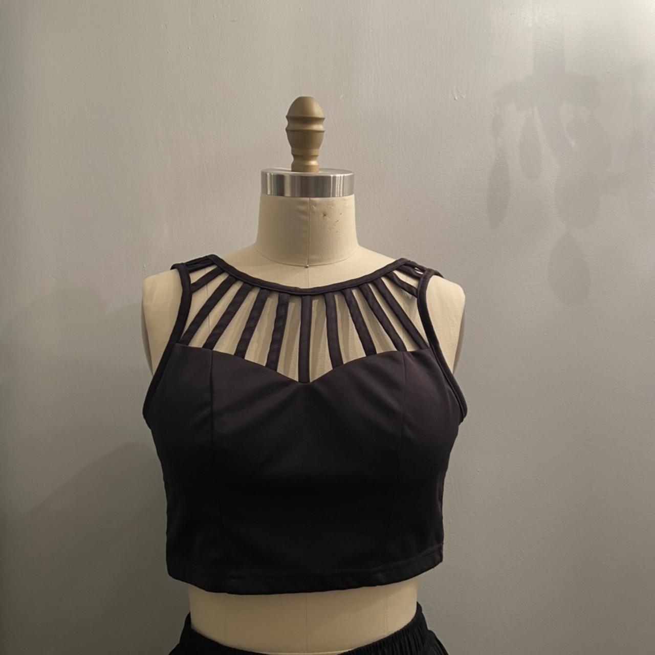 Alternative Apparel Women's Crop-top | Depop