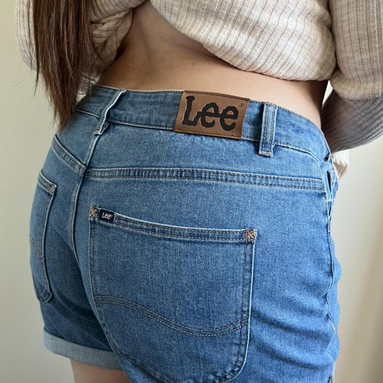 Cutest Lee shorts, they’re in perfect condition and... - Depop