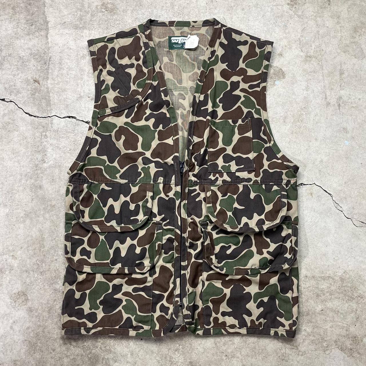 Vintage Saf-T-Bak Duck Camo Hunting vest Made In... - Depop