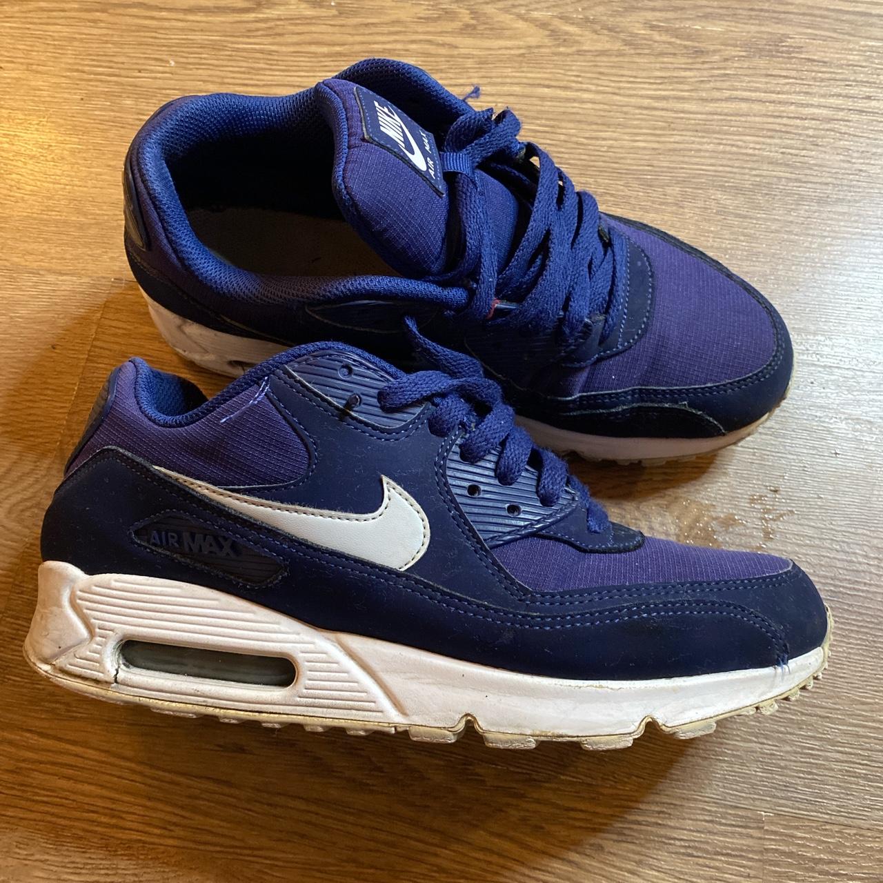 Nike Men's Blue Trainers | Depop