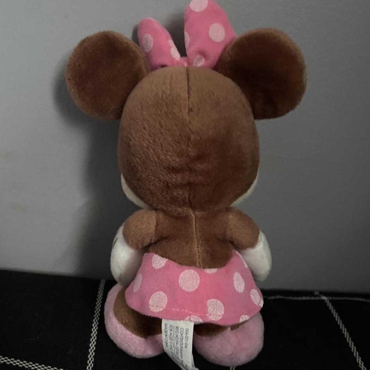 cute small brown Minnie Mouse -holding a cookie... - Depop