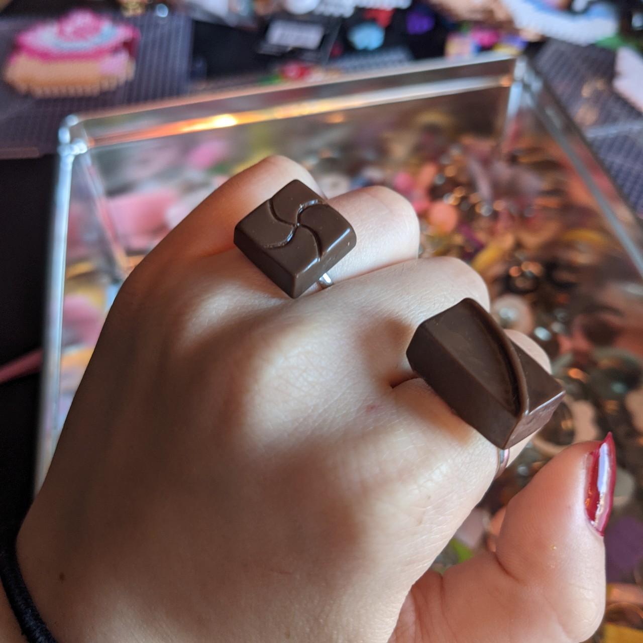 🍫Two Piece Fudge ring set $2 each or you can buy... - Depop