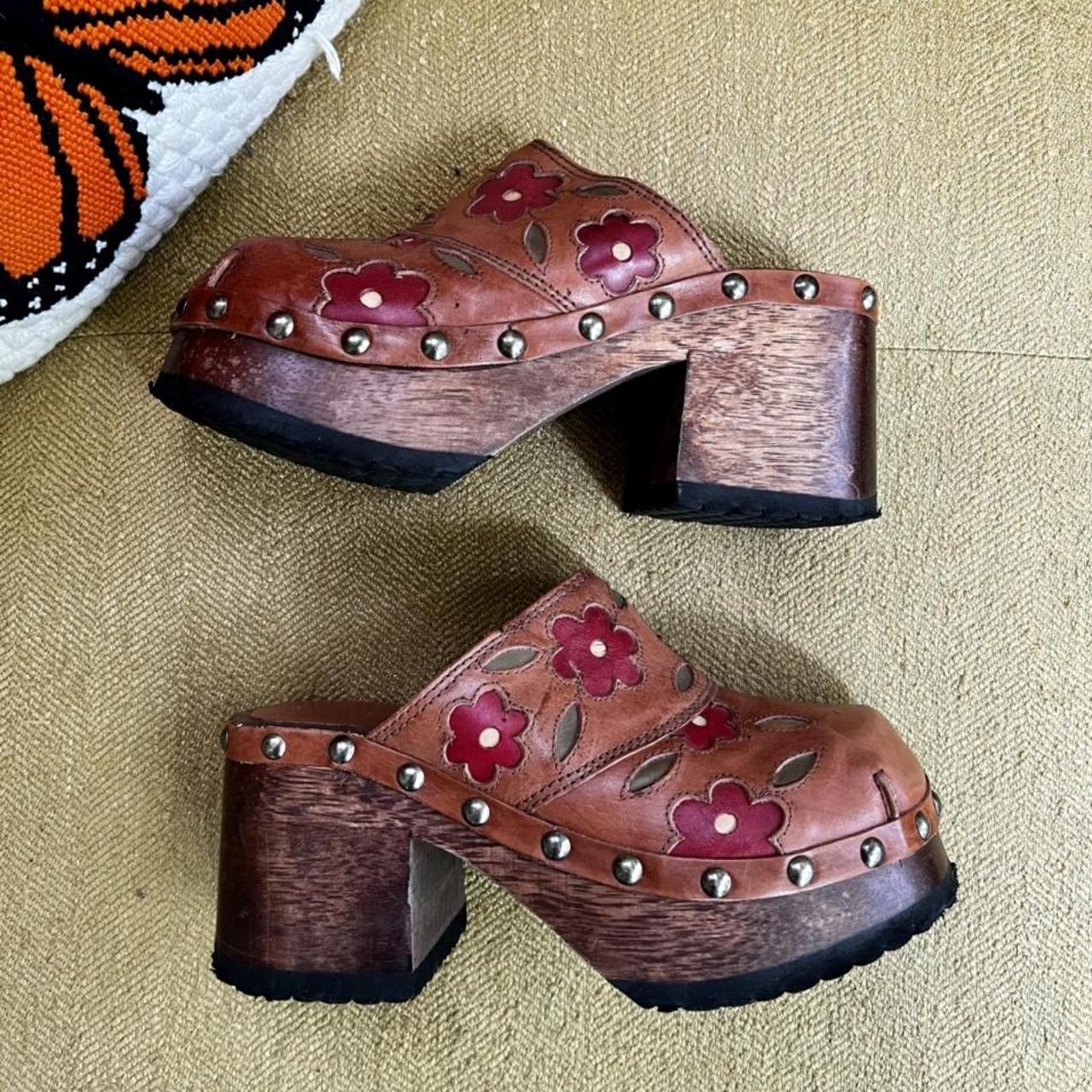 totally rad 90’s does 70’s chunky Candies clogs, sz... - Depop