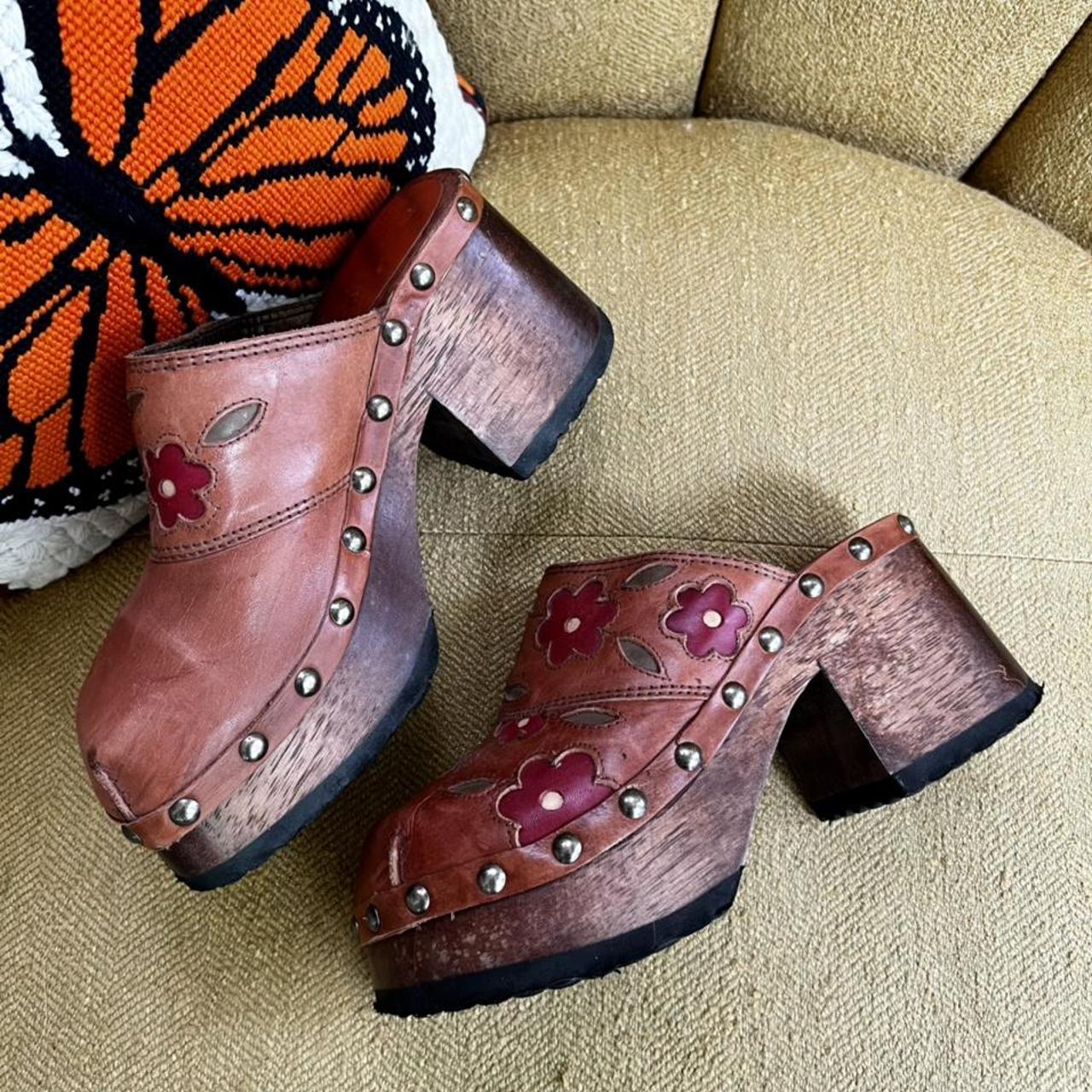 totally rad 90’s does 70’s chunky Candies clogs, sz... - Depop