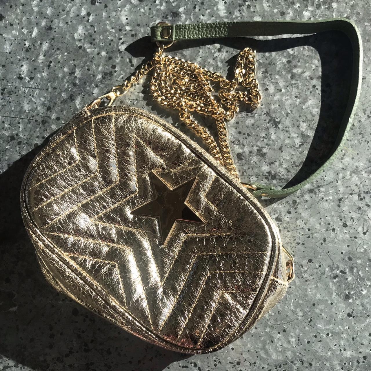 Super cool gold star handbag quilted on one side... - Depop