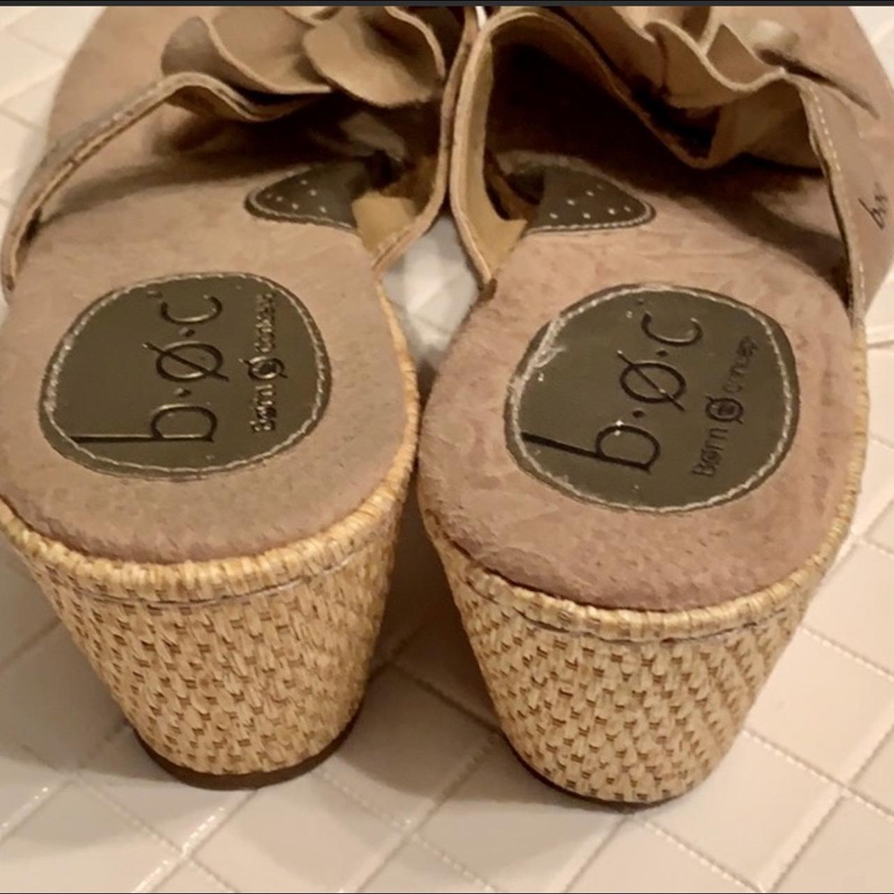 Boc gold wedge flip flops Excellent condition... - Depop