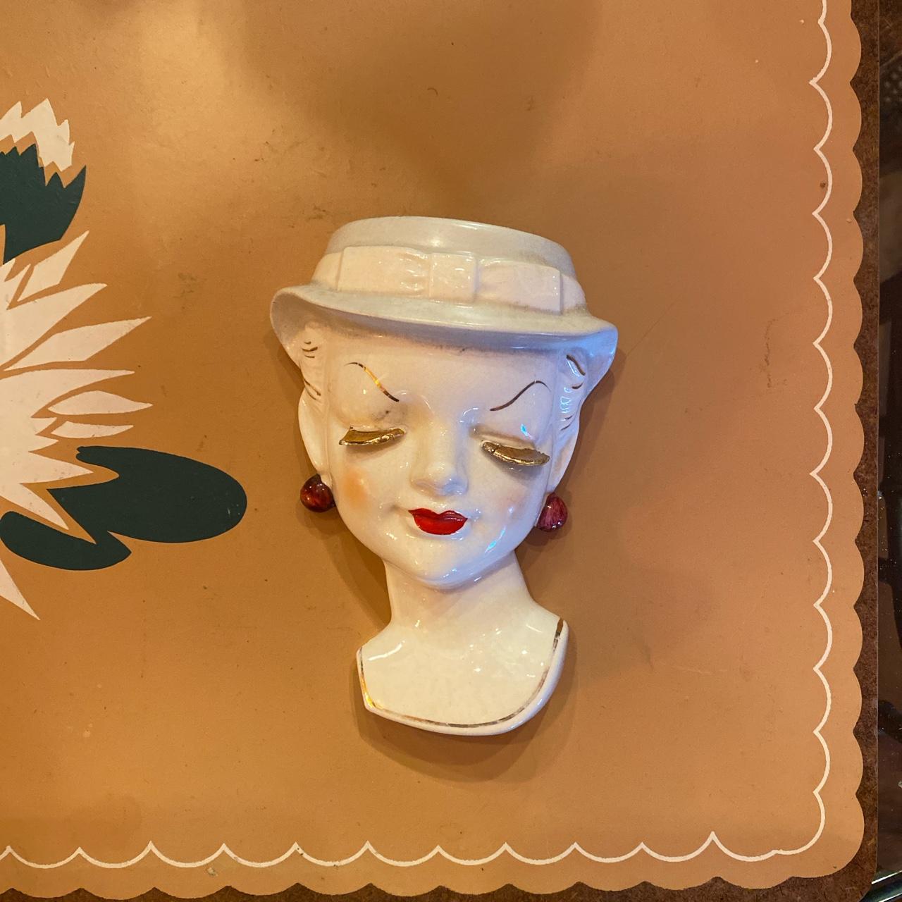 Vintage, lady wall pocket. Notice her gold eyelashes... - Depop