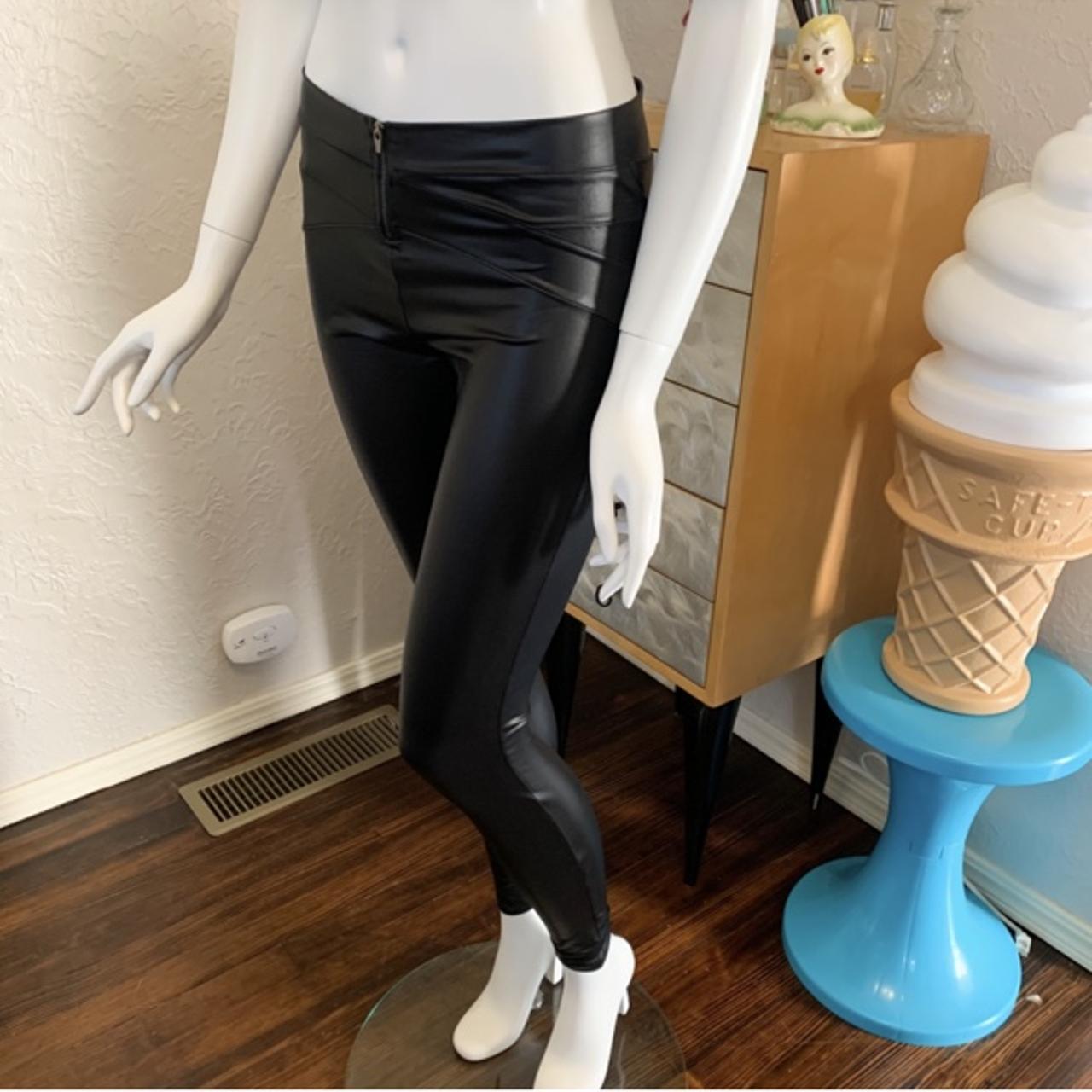 Bebe Women's Leggings | Depop