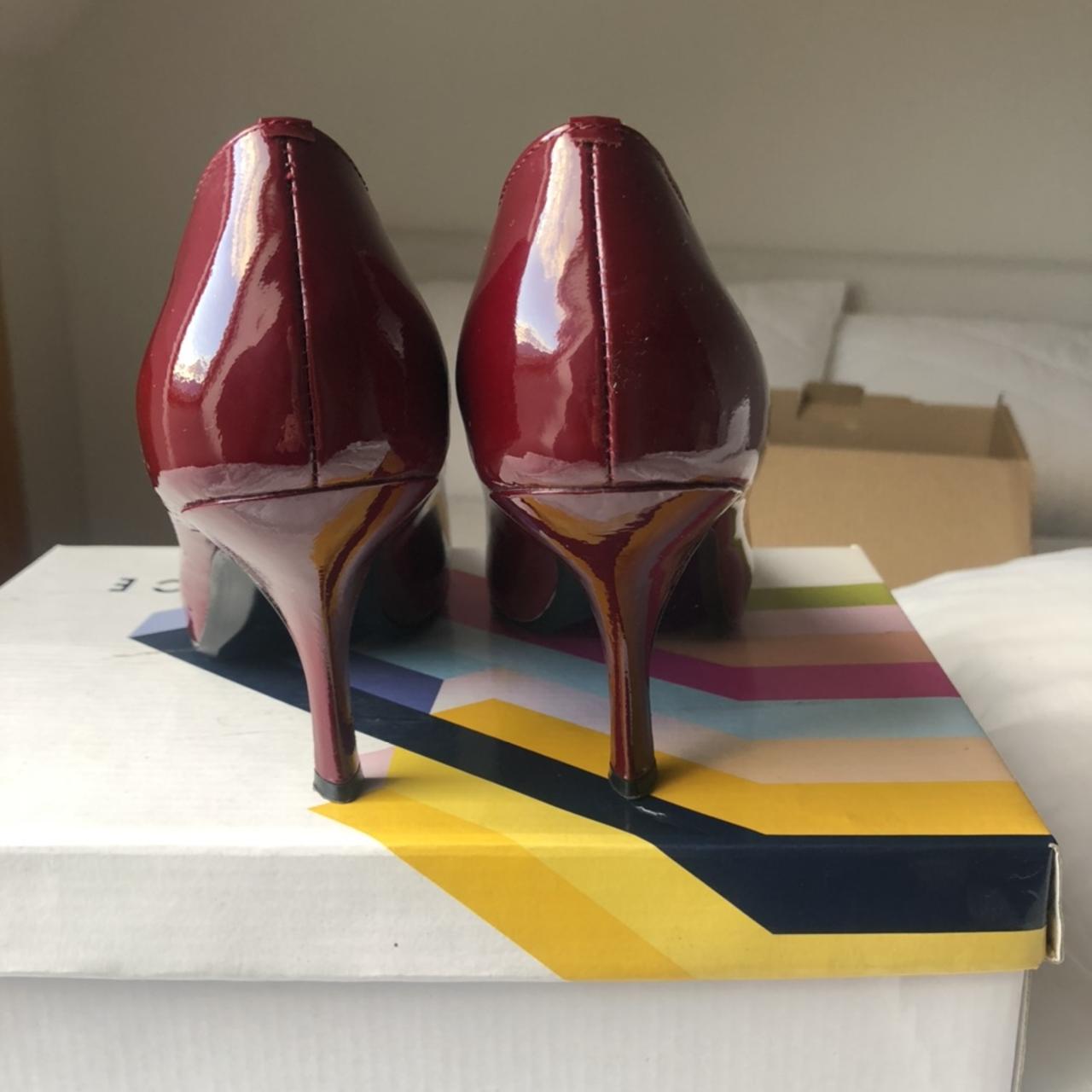 Office burgundy patent leather shoes. Mid heel... - Depop