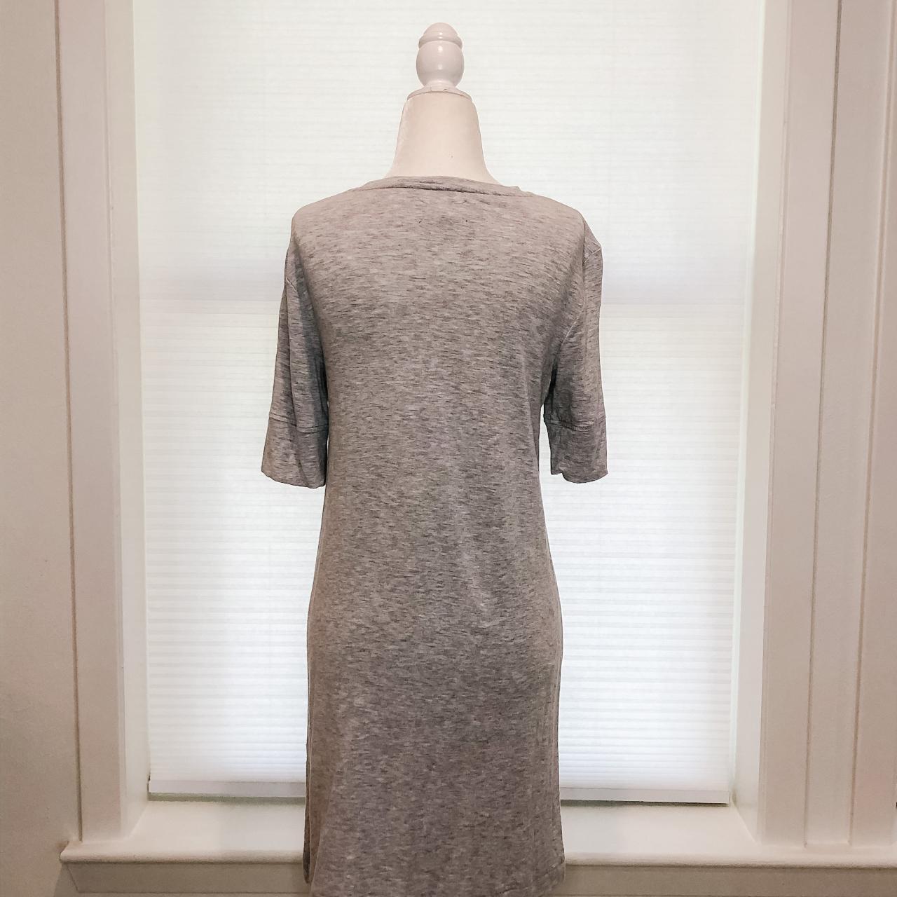 Lou & Grey Women's Grey Dress | Depop