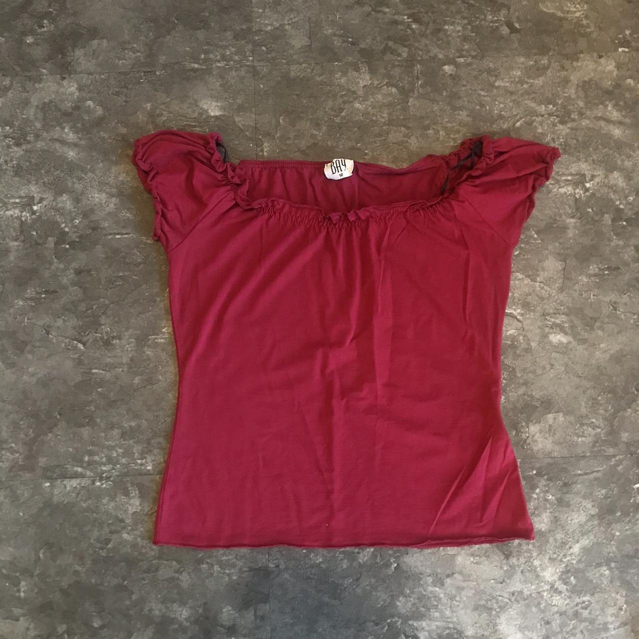 Red vintage top with elasticated sleeves The perfect... - Depop