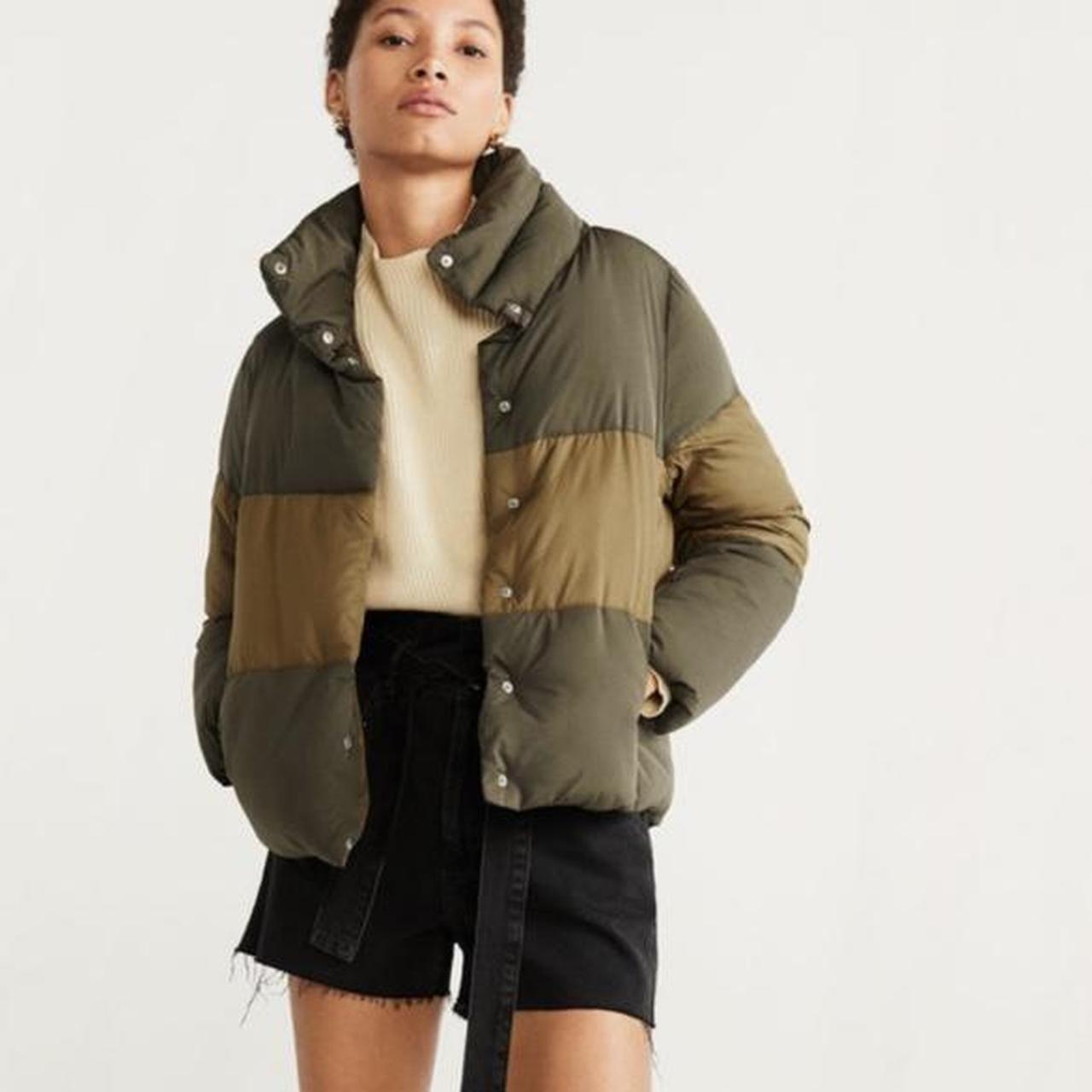 Mango Water Repellant Quilted Colorblock Coat in... - Depop