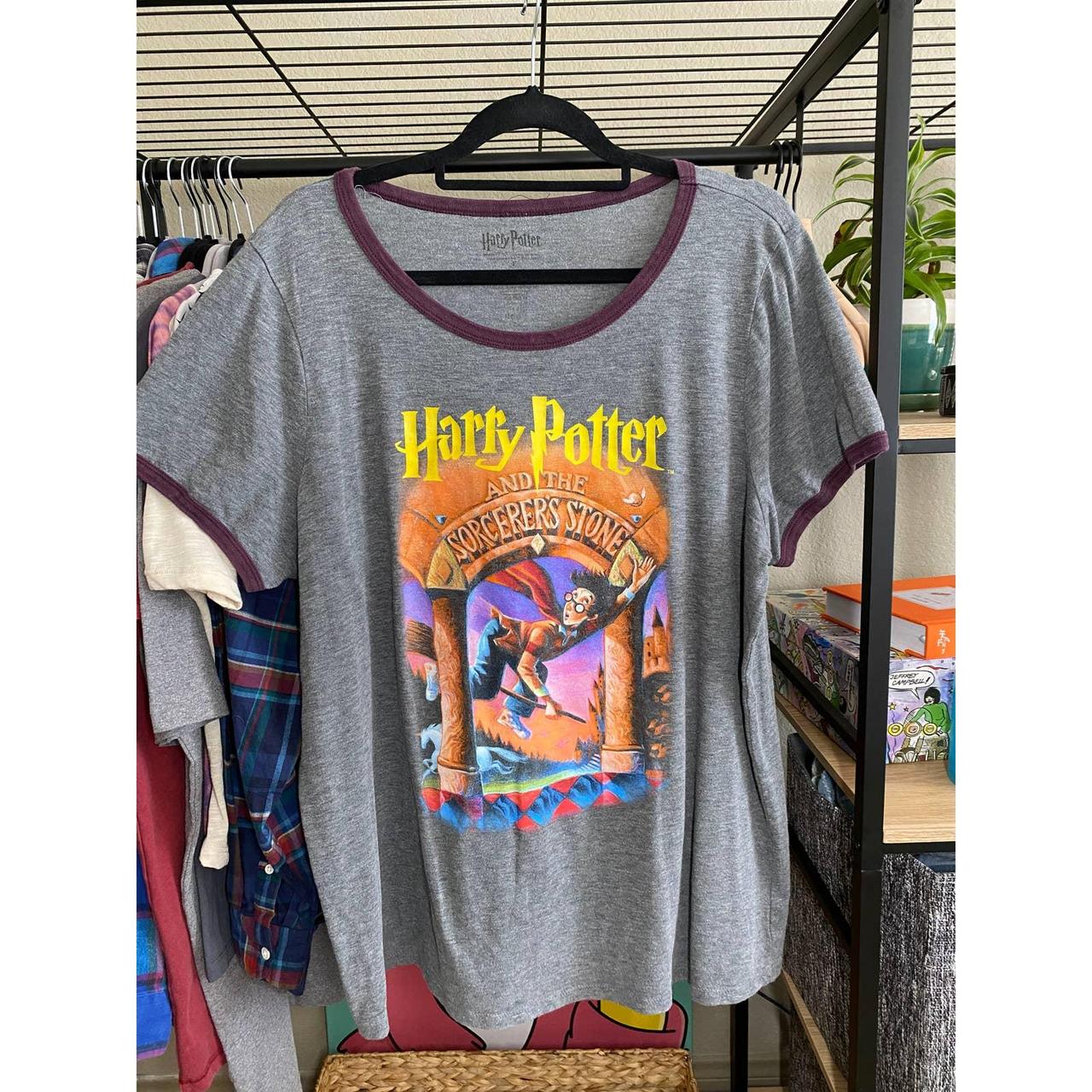 Harry Potter Women's T-shirt | Depop