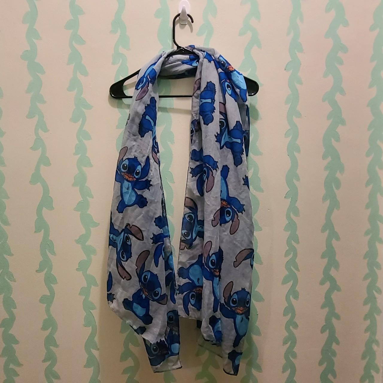 Hot Topic Women's Scarf-wraps | Depop