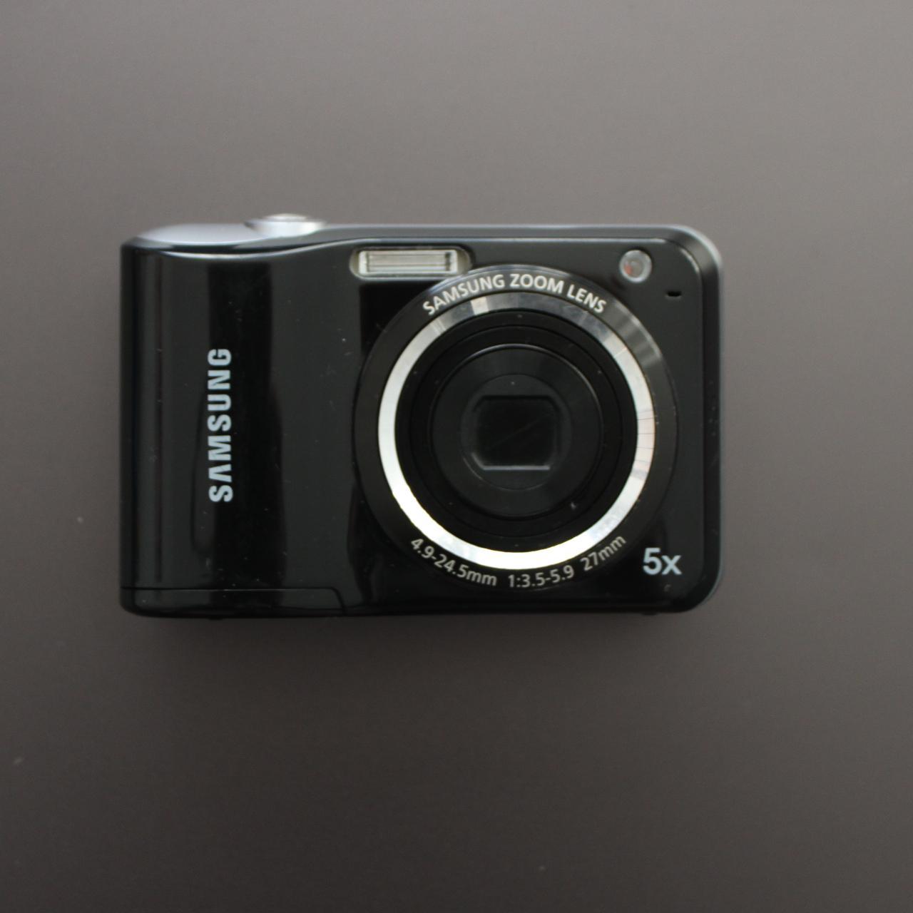 Samsung ES28 Digital Camera ⏱ Made in 2010 ⭐️ Good... - Depop