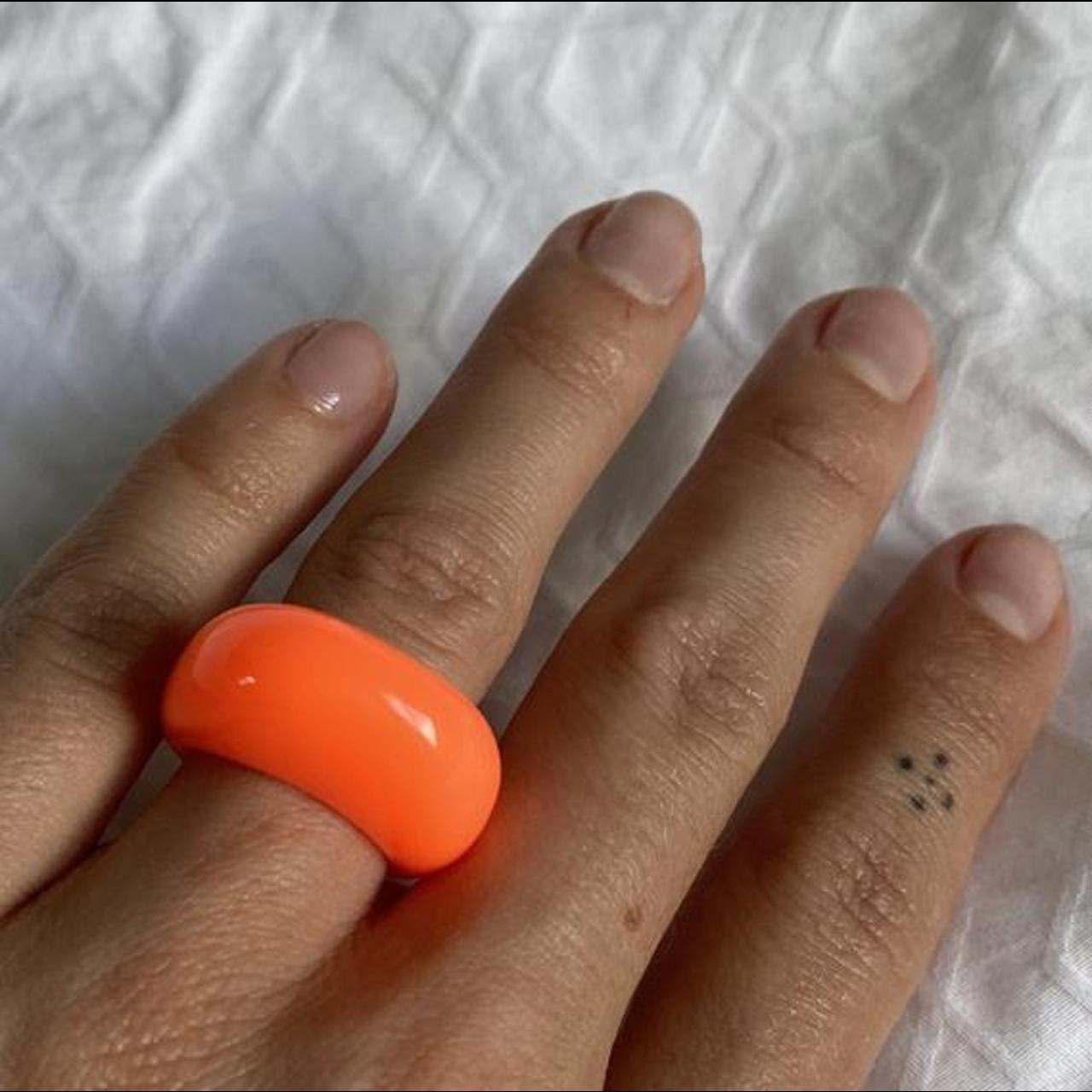 Lamanso summer emergency ring Fluor orange Size... - Depop