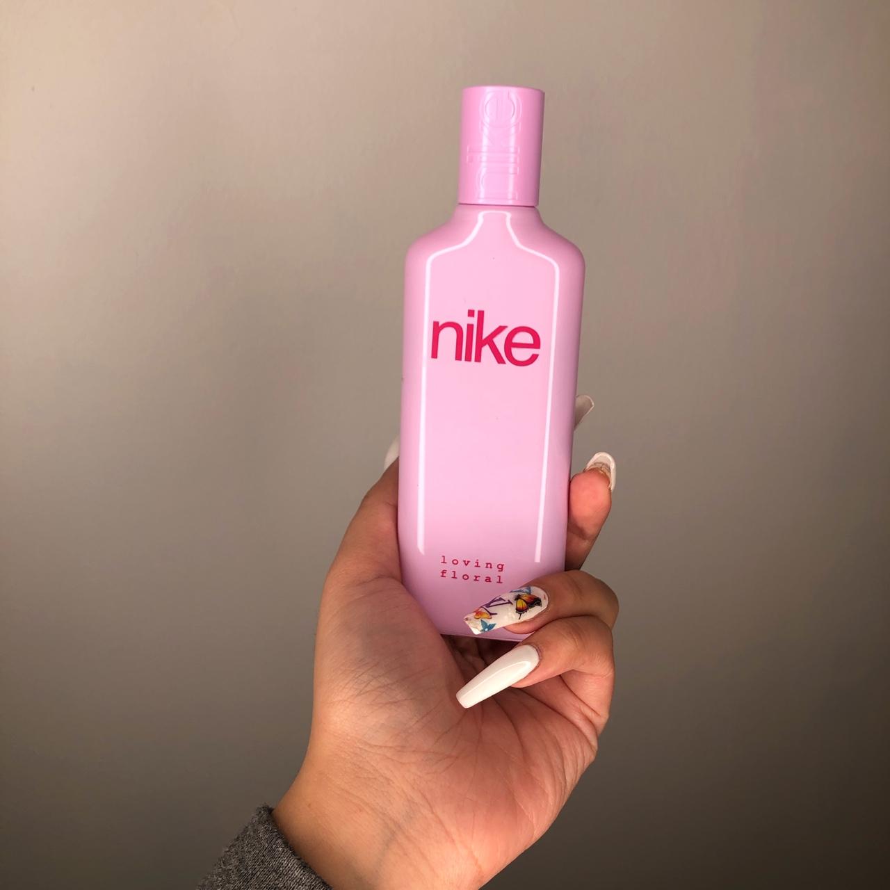 *MESSAGE ME BEFORE BUYING* NIKE... - Depop