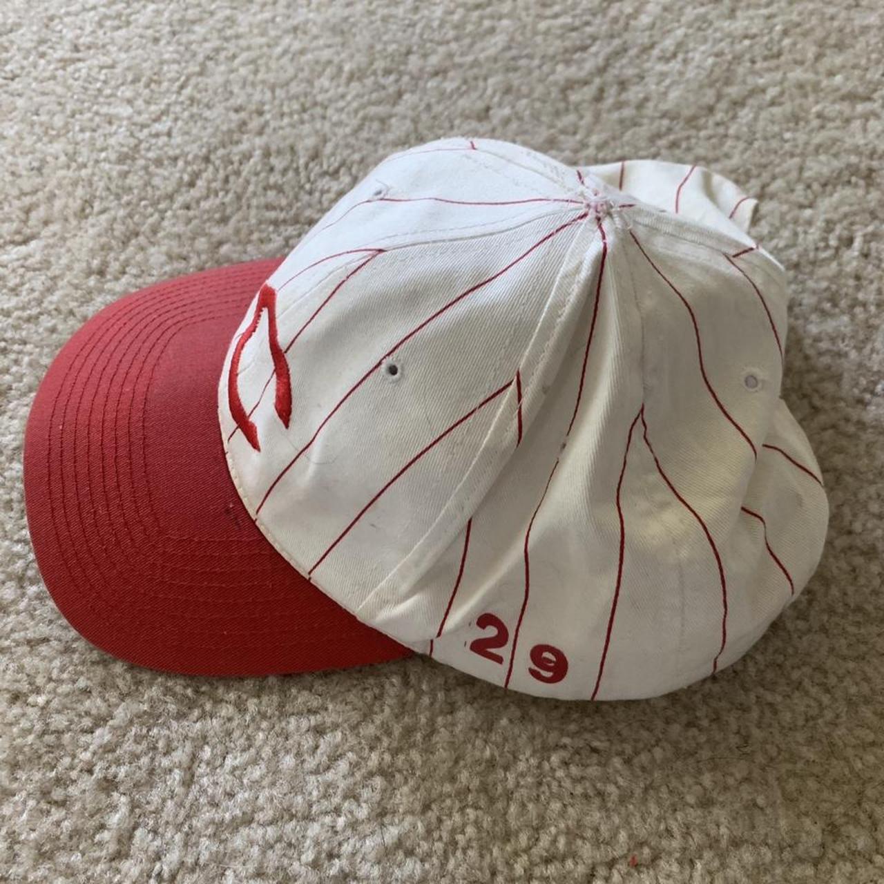 ~Vintage 80s Cincinnati Reds hat ~Missing nub on... - Depop