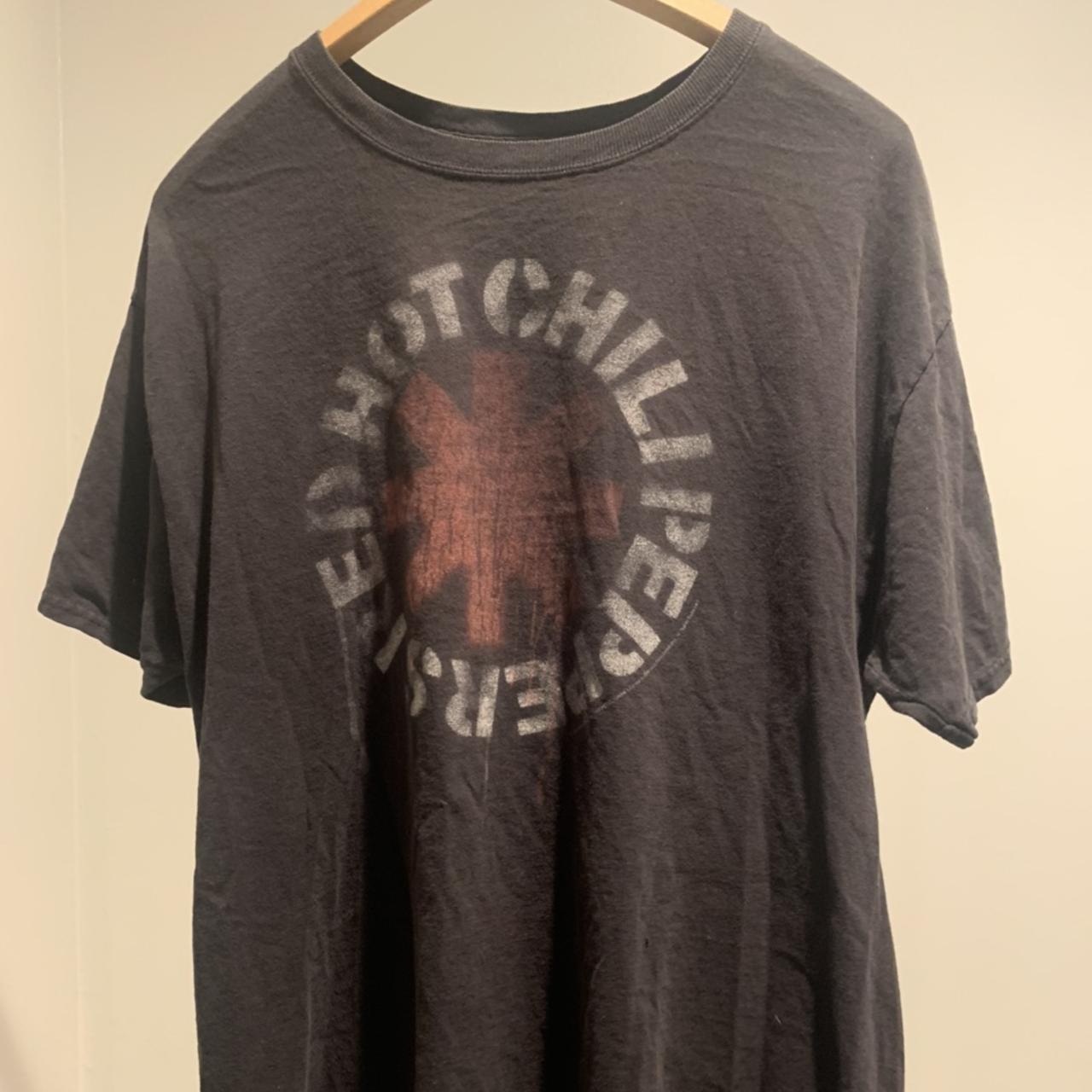 Vintage red hot chilly peppers tee. Excellent worn... - Depop