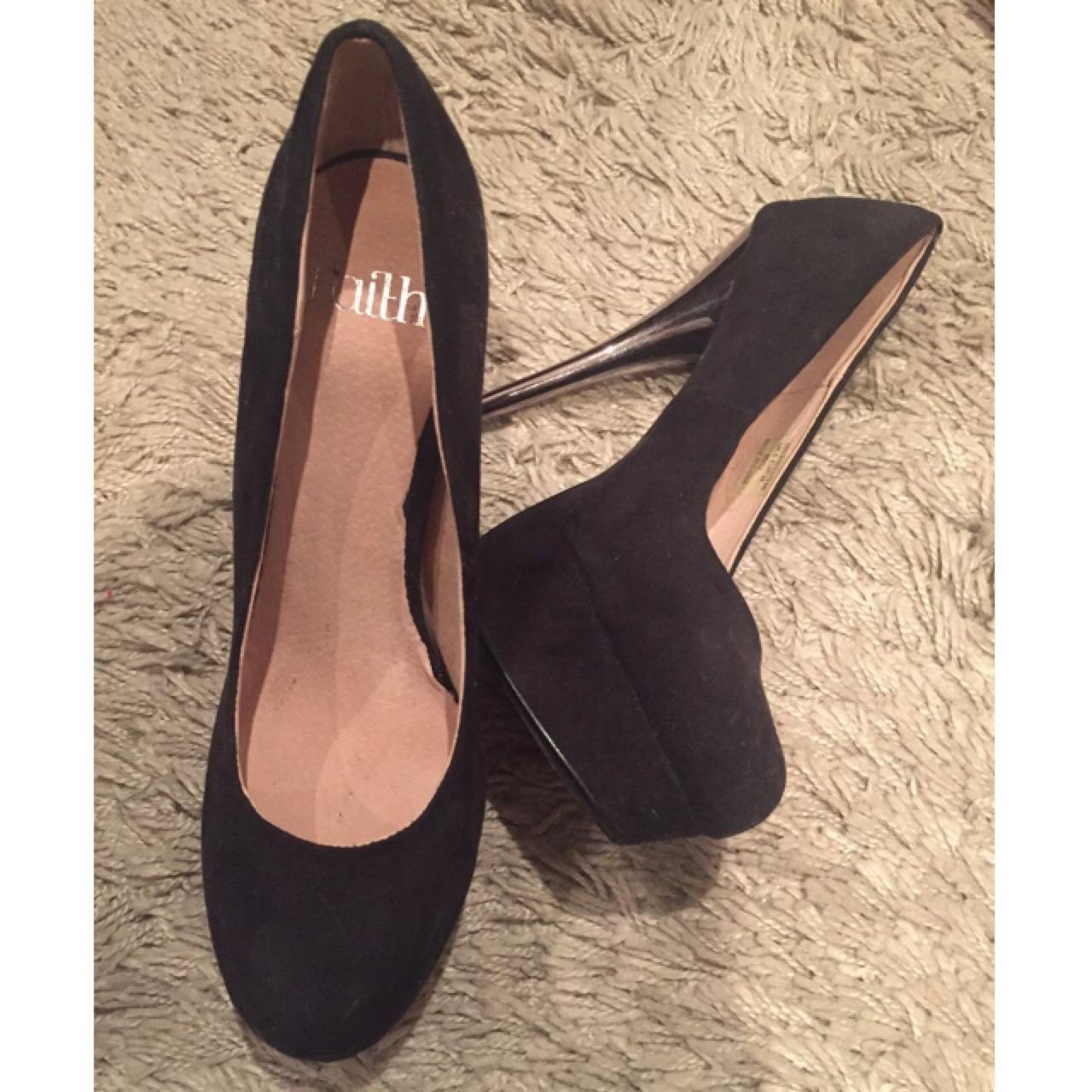 Faith faux suede black platform heels in size 5 -... - Depop