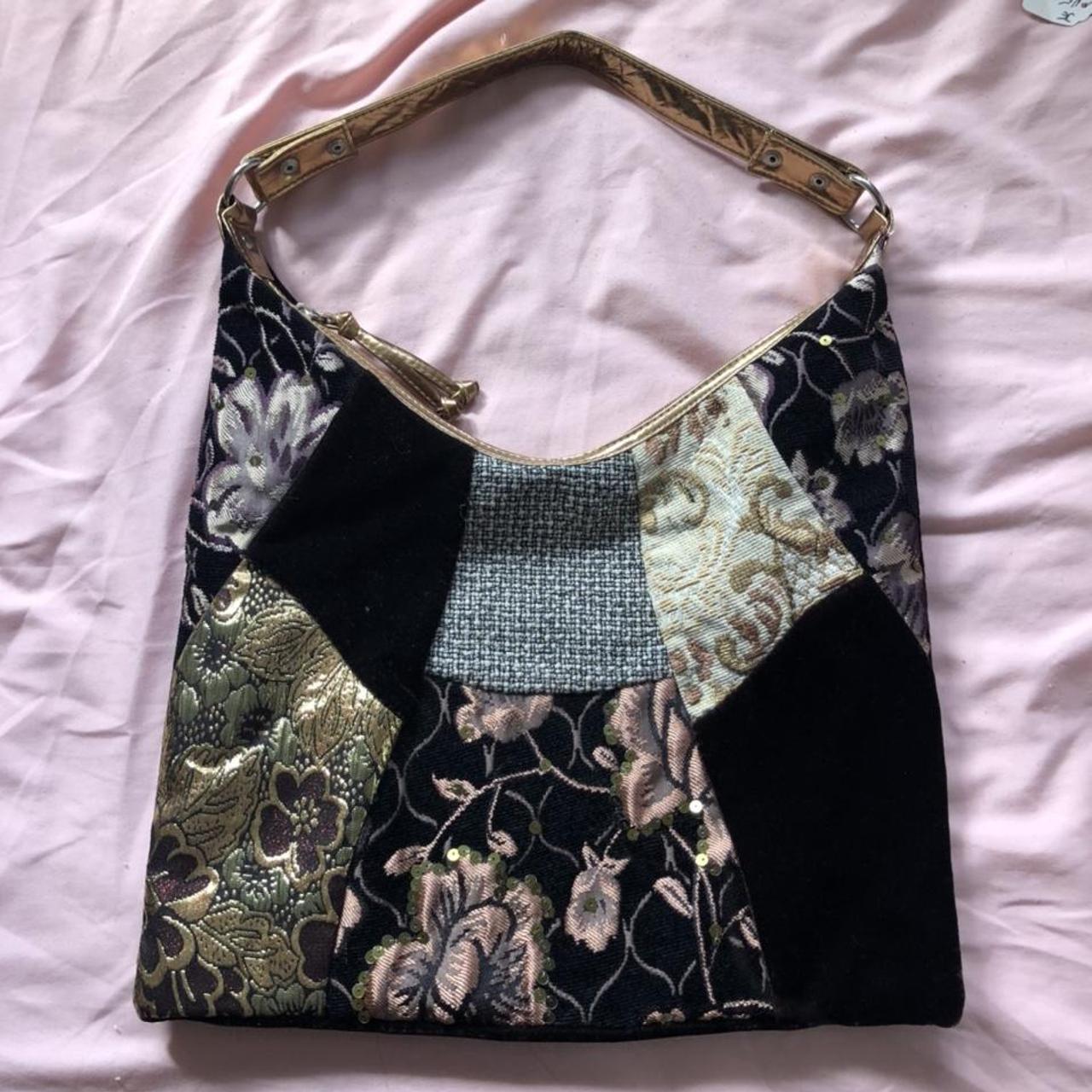 VINTAGE Chateau purse/ shoulder bag 🤍🥀 Multi-graphic... - Depop