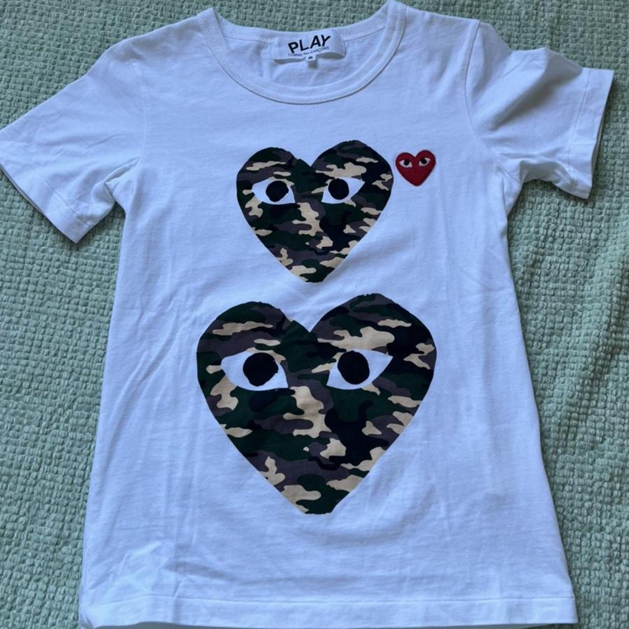 Used camouflage cdg play tee shirt Size small... - Depop
